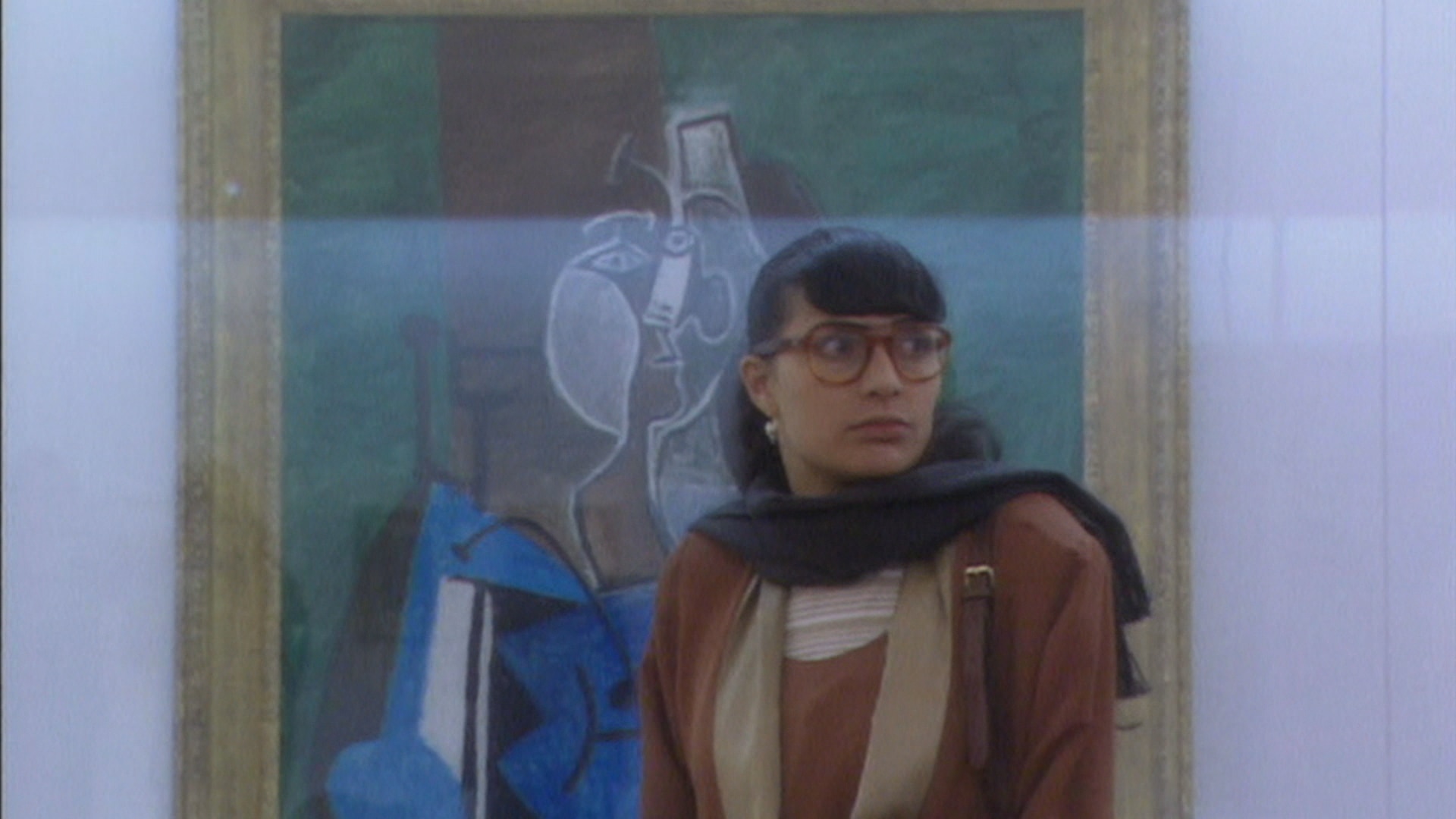 Watch Yo Soy Betty, La Fea Episode: Entre cuadros de Picasso - NBC.com