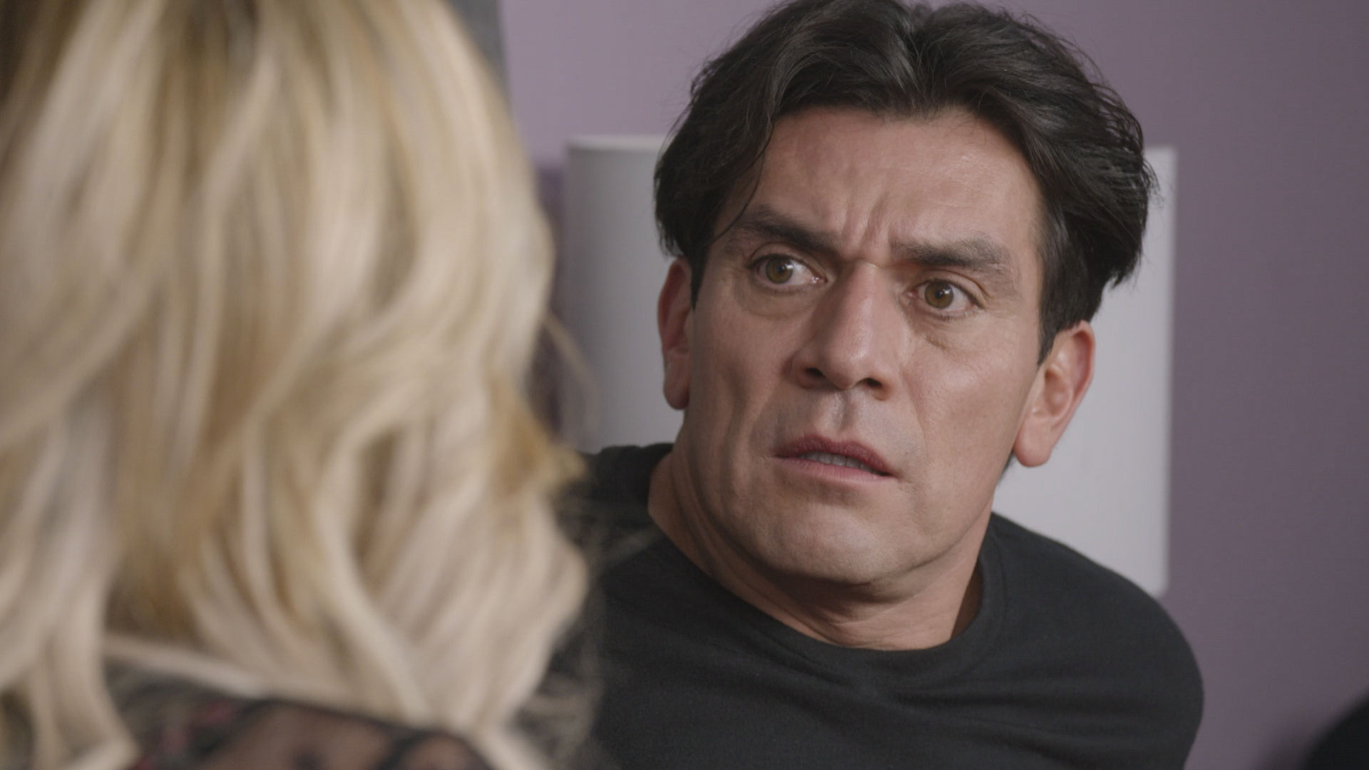 Watch Un Poquito Tuyo Episode: La pesadilla - NBC.com