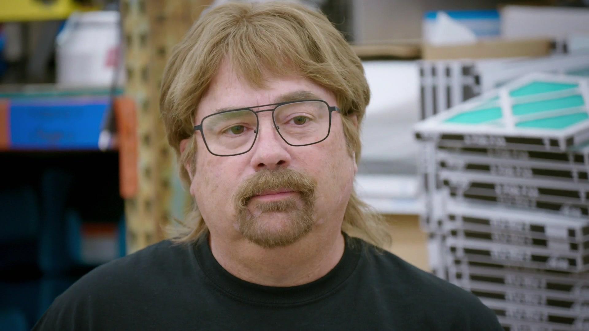 Watch Undercover Boss Episode: Restoration 1 - NBC.com