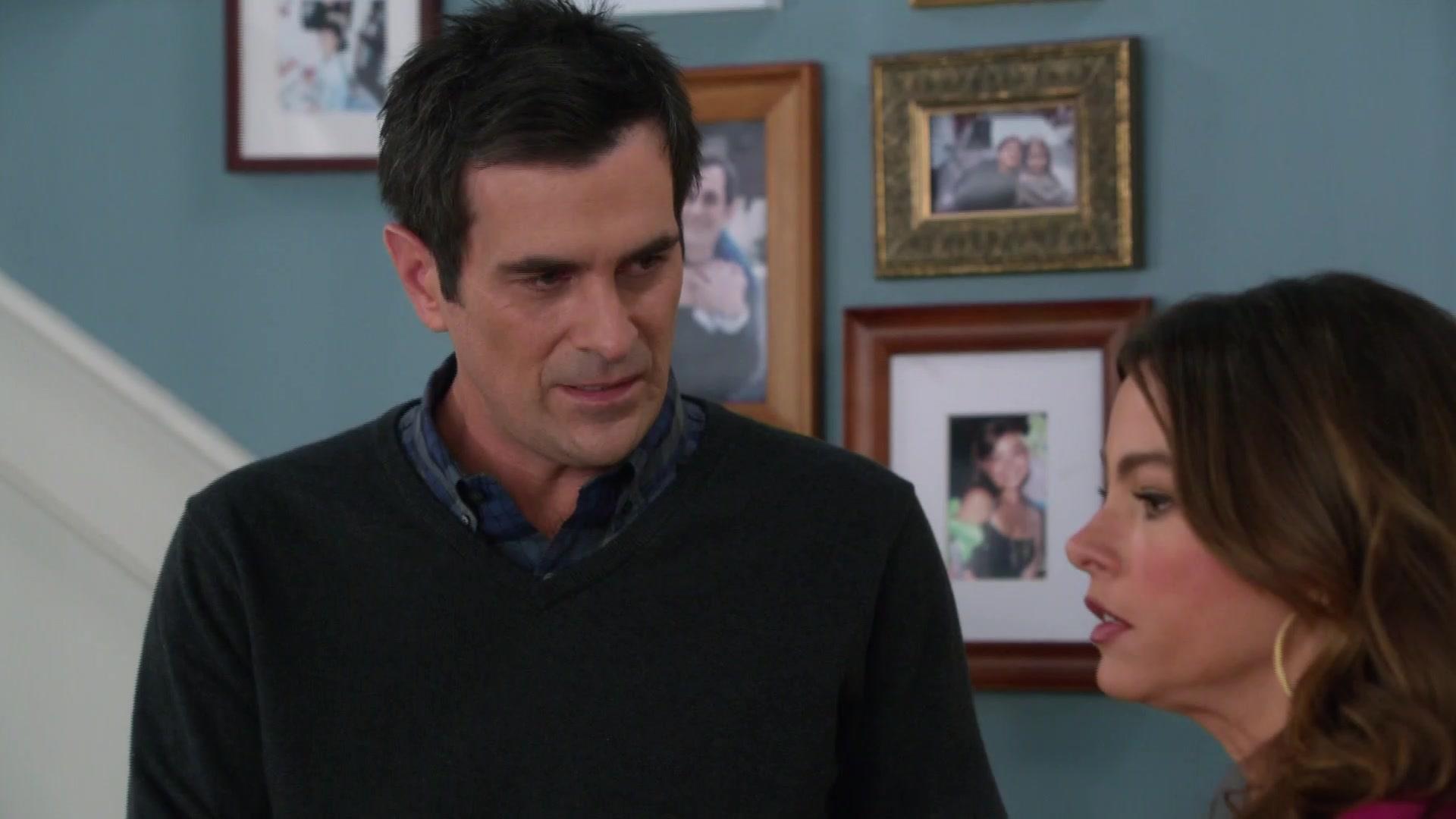 Watch Modern Family Episode: Lifetime Supply - NBC.com