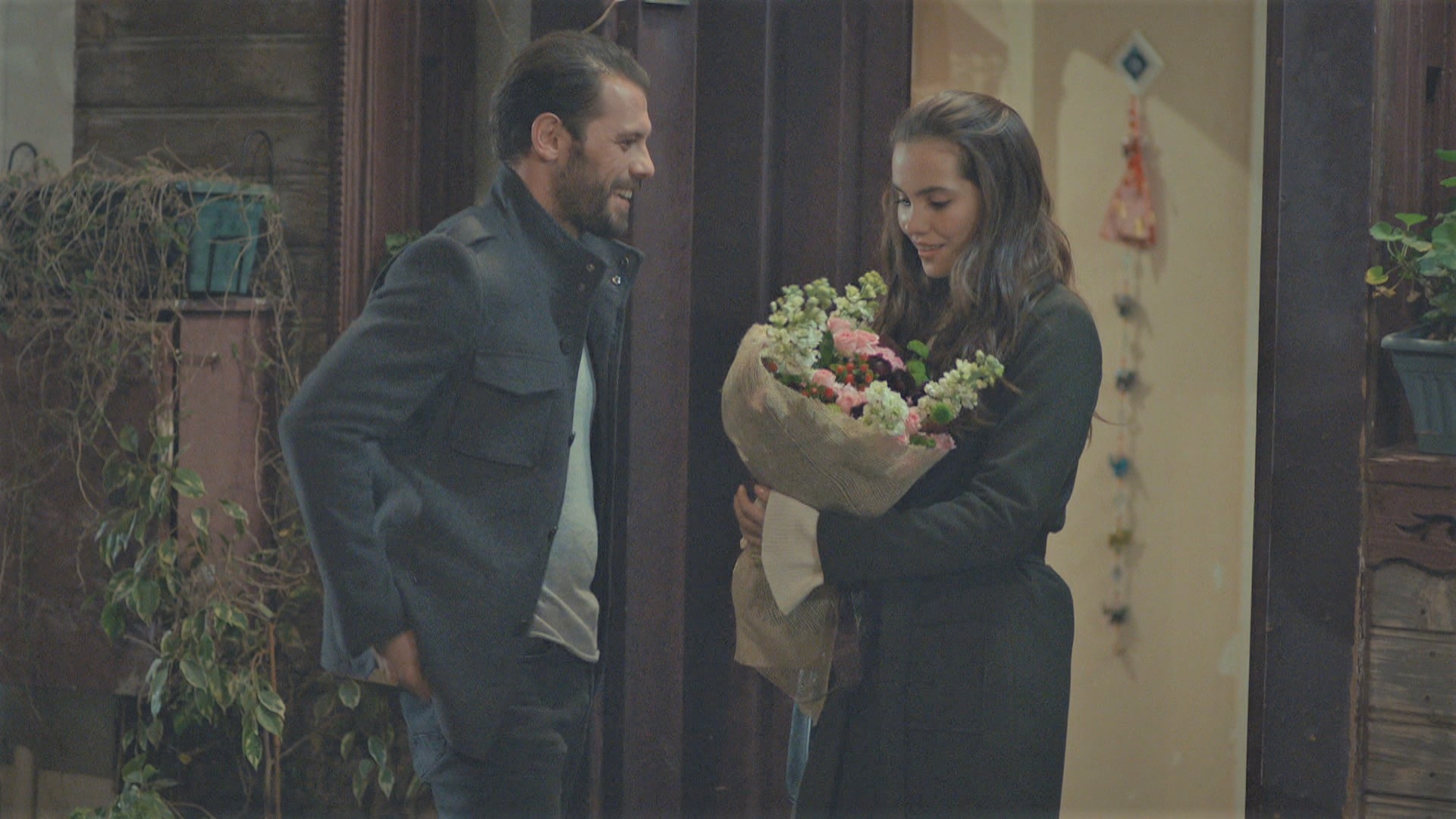 Watch Cennet Episode: Orhan gana terreno - NBC.com