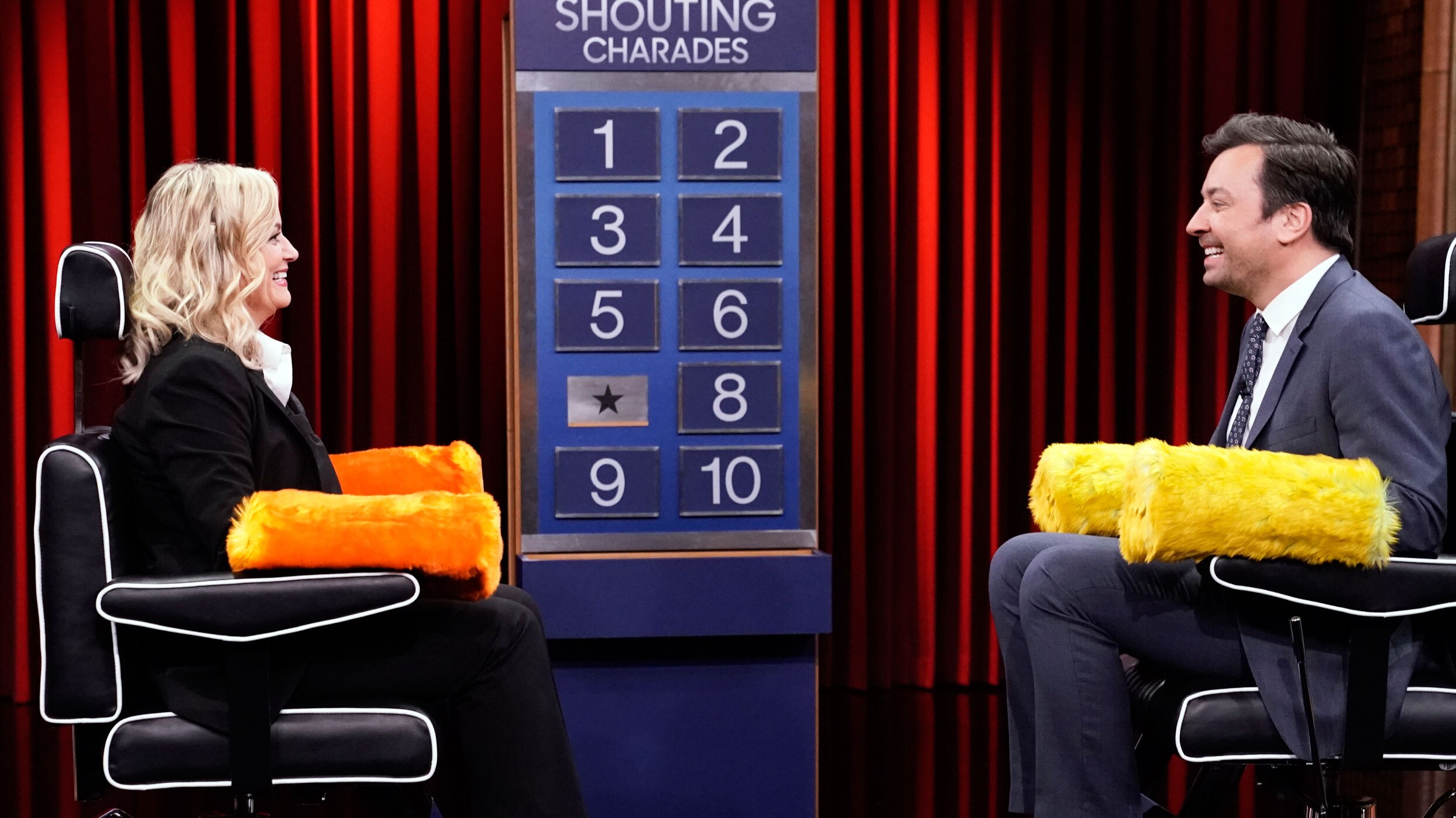 Watch The Tonight Show Starring Jimmy Fallon Highlight: Shouting Charades with Amy Poehler - NBC.com