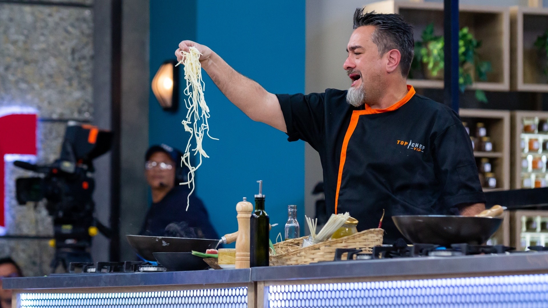 Watch Top Chef VIP Highlight: Segunda parte de la clase del chef ...