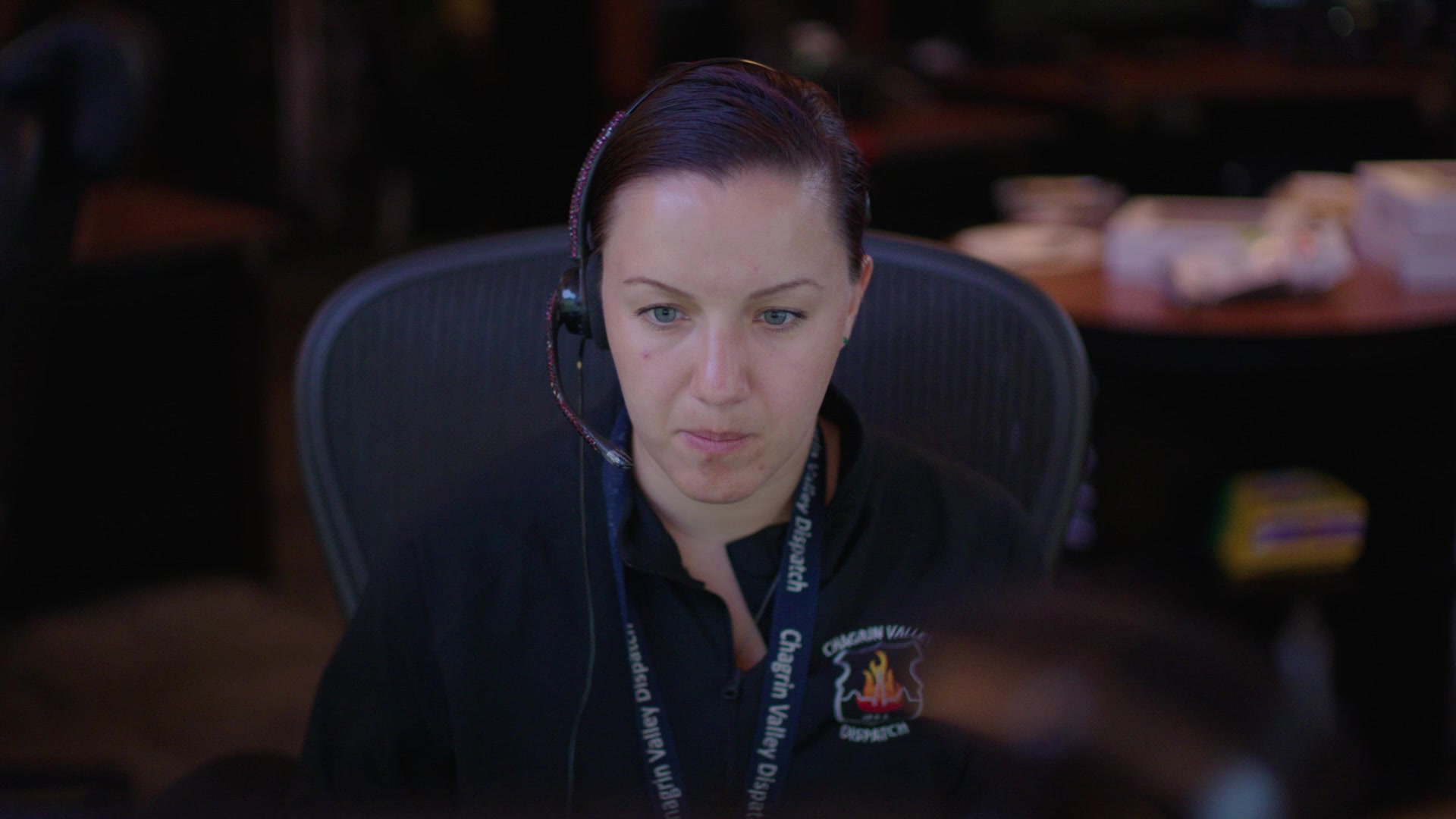 Watch 911 Crisis Center Episode: Close Call - NBC.com