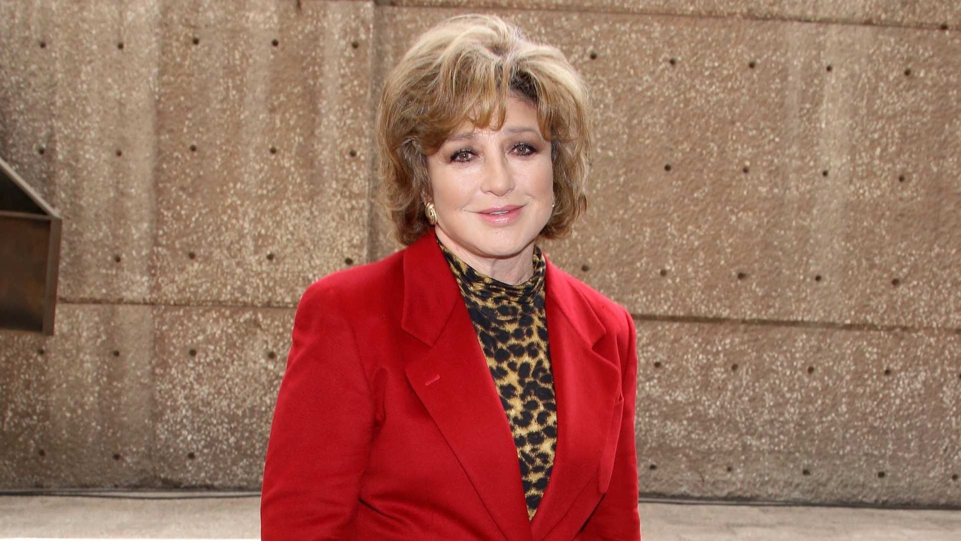 Watch Hoy Día Highlight: "A los de mi edad hay que cuidarlos mucho ...