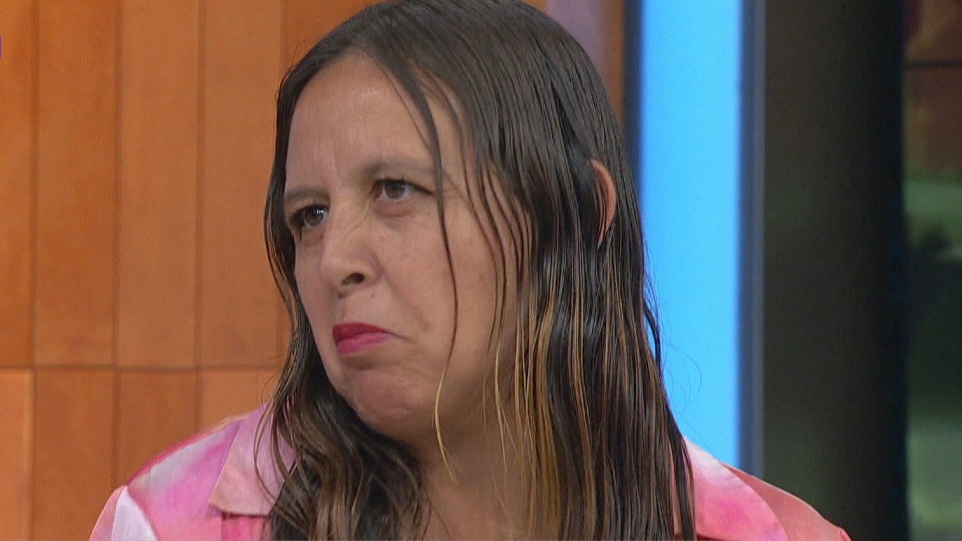 Watch Acércate a Rocío Episode: Buscaba el amor y me quedé sin nada ...