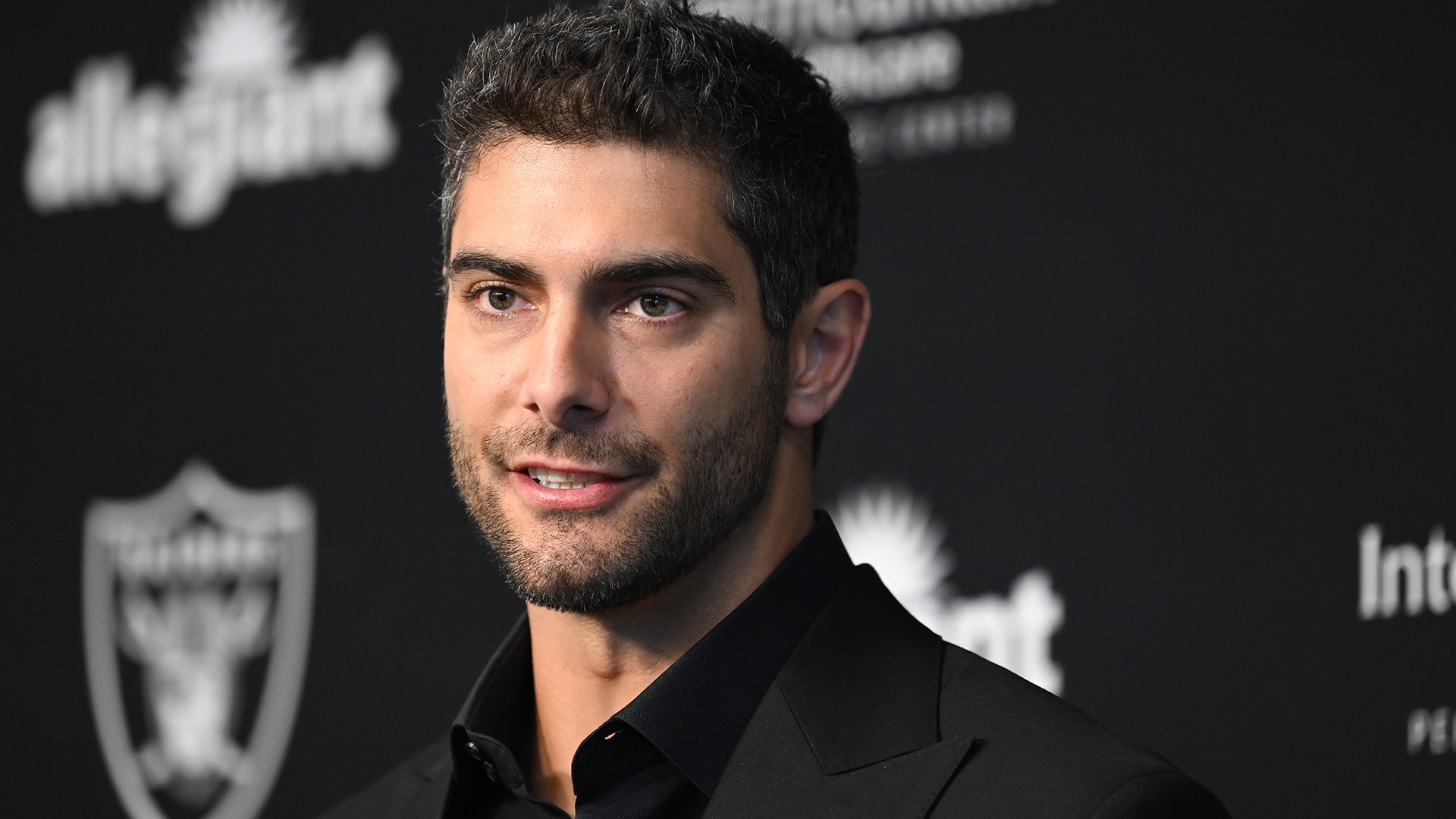 Watch Chris Simms Unbuttoned Clip: Raiders have long-term upgrade with ...