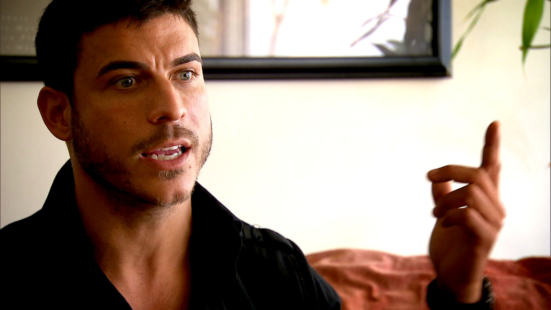 Watch Vanderpump Rules Episode: Last Call - NBC.com