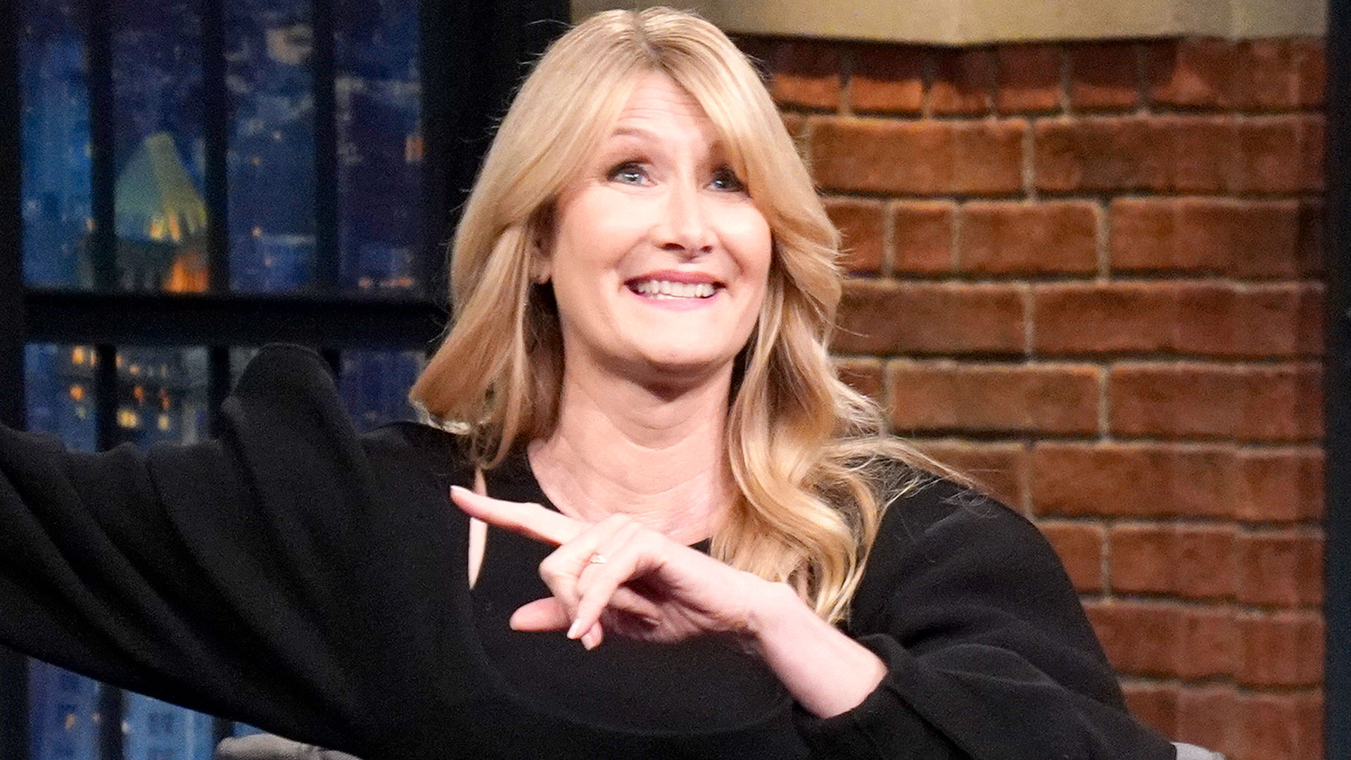 Watch Late Night with Seth Meyers Highlight: Laura Dern Went All Out ...