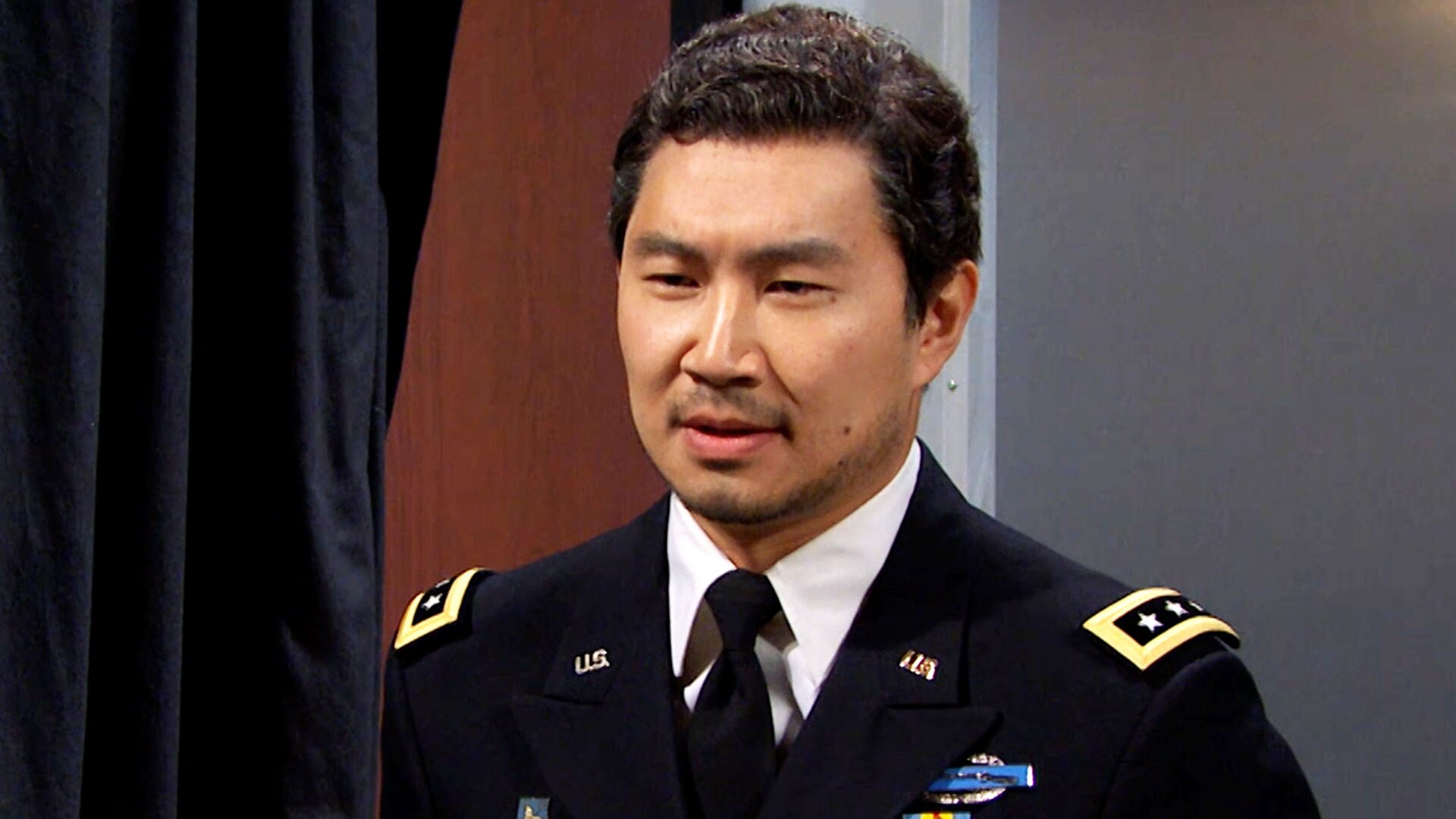 Watch Saturday Night Live Highlight: New Military Weapon - NBC.com