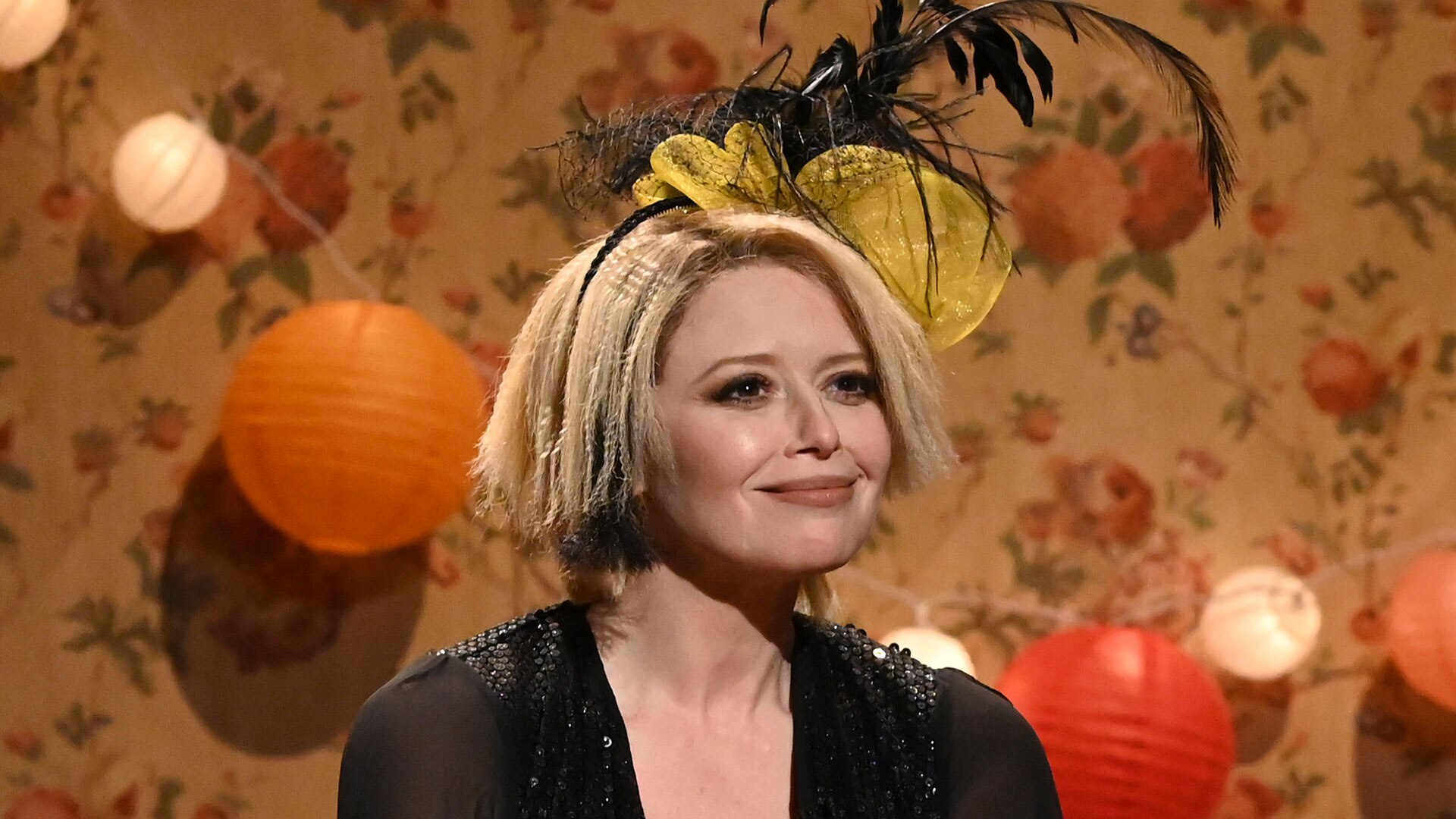 Watch Saturday Night Live Highlight: Summer Gig - NBC.com