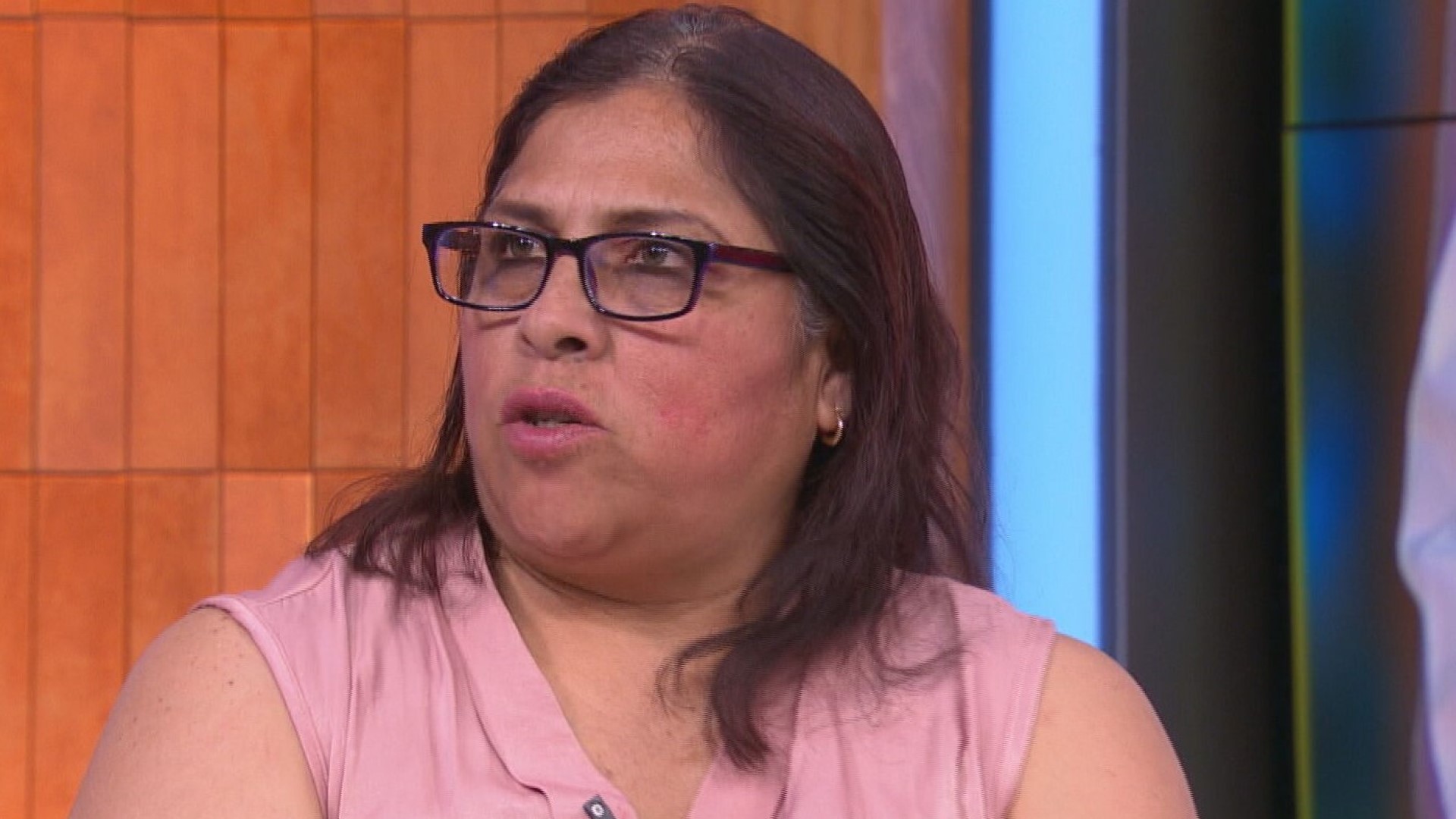 Watch Acércate a Rocío Episode: Mi hermana va de fiesta con mi ex - NBC.com