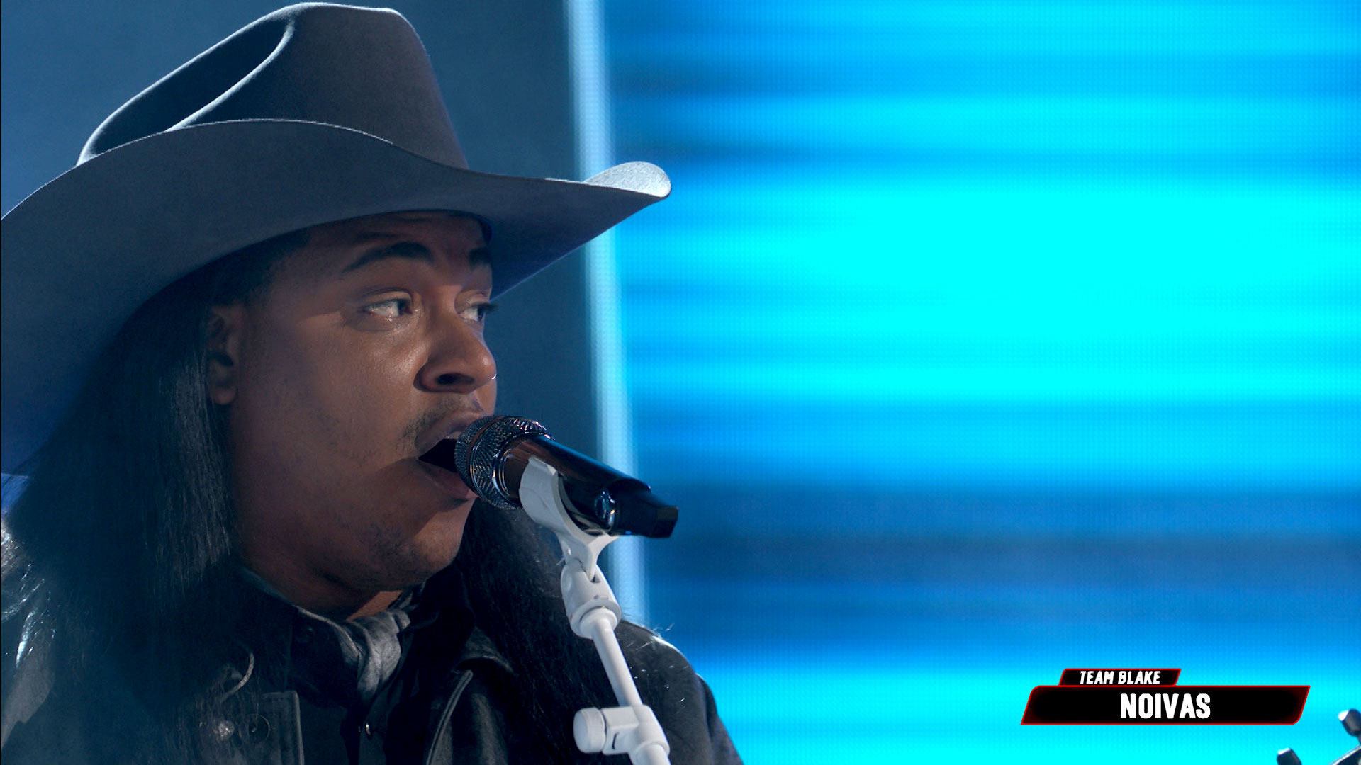 Watch The Voice Highlight: NOIVAS Performs Chris Stapleton's "Cold ...