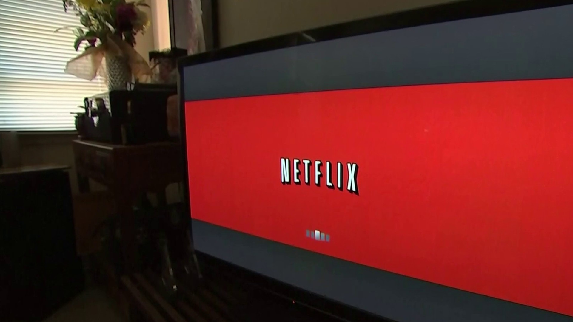 Watch Noticias Telemundo En La Noche Highlight: Tras casi un año de ...