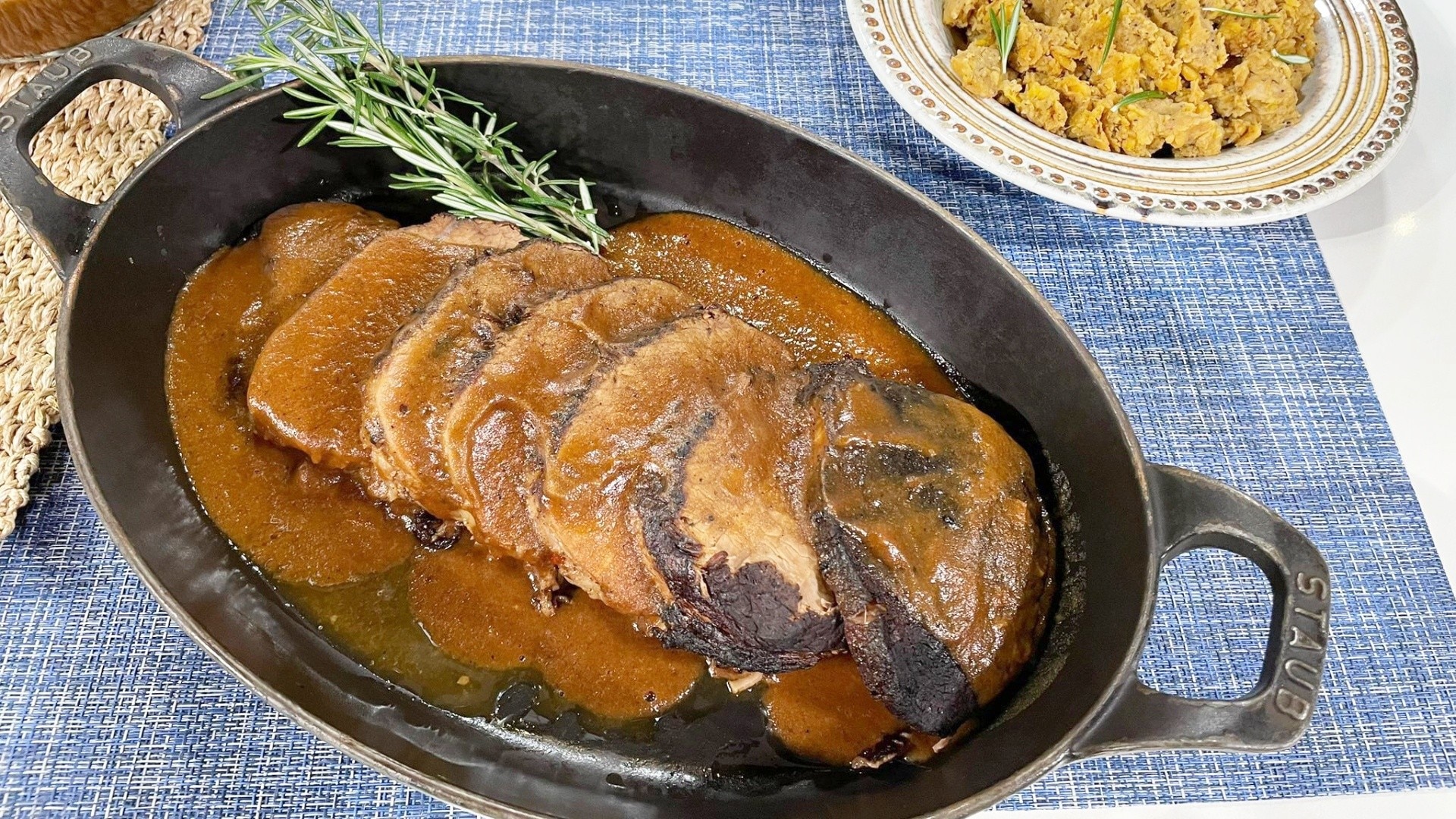 Watch Hoy Día Highlight: Lleva el sabor de Venezuela a tu mesa con esta ...