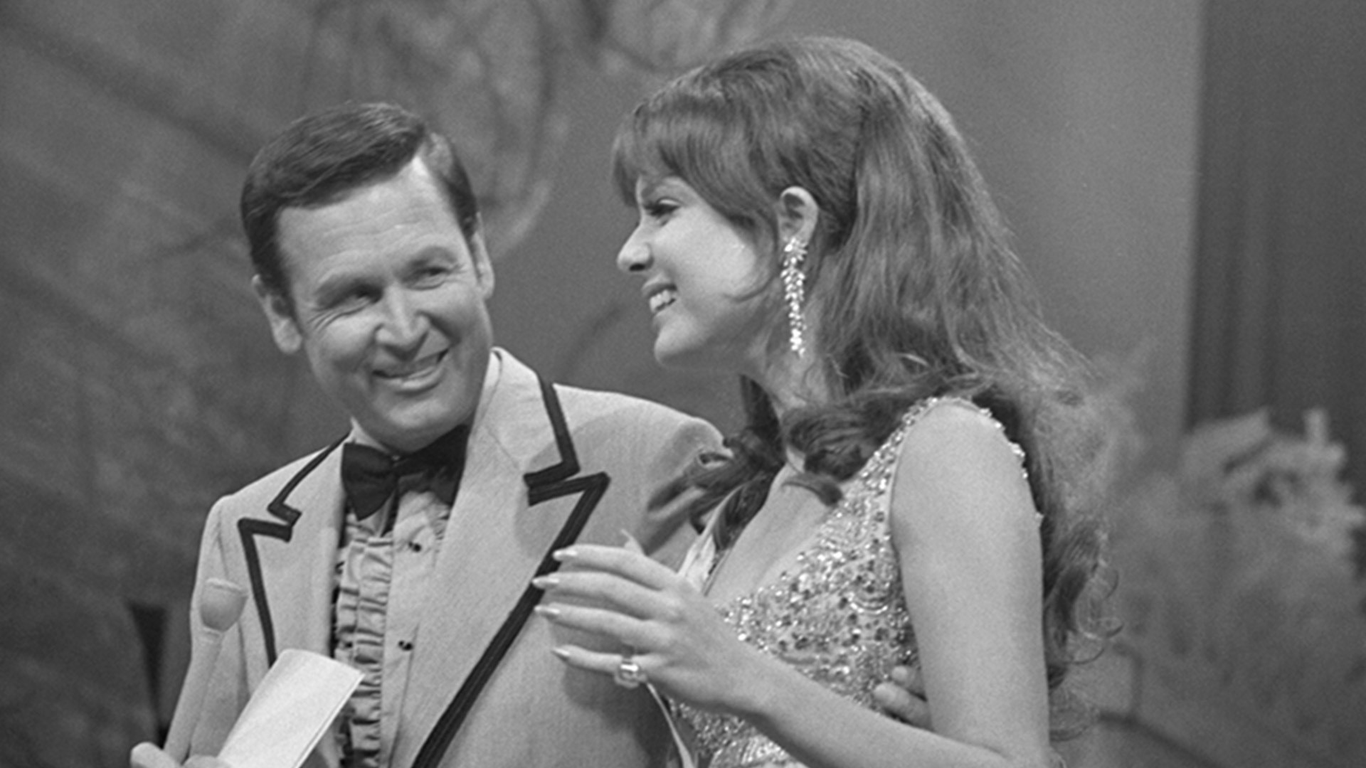 Watch Al Rojo Vivo Highlight: Muere Marisol Malaret, la primera Miss ...