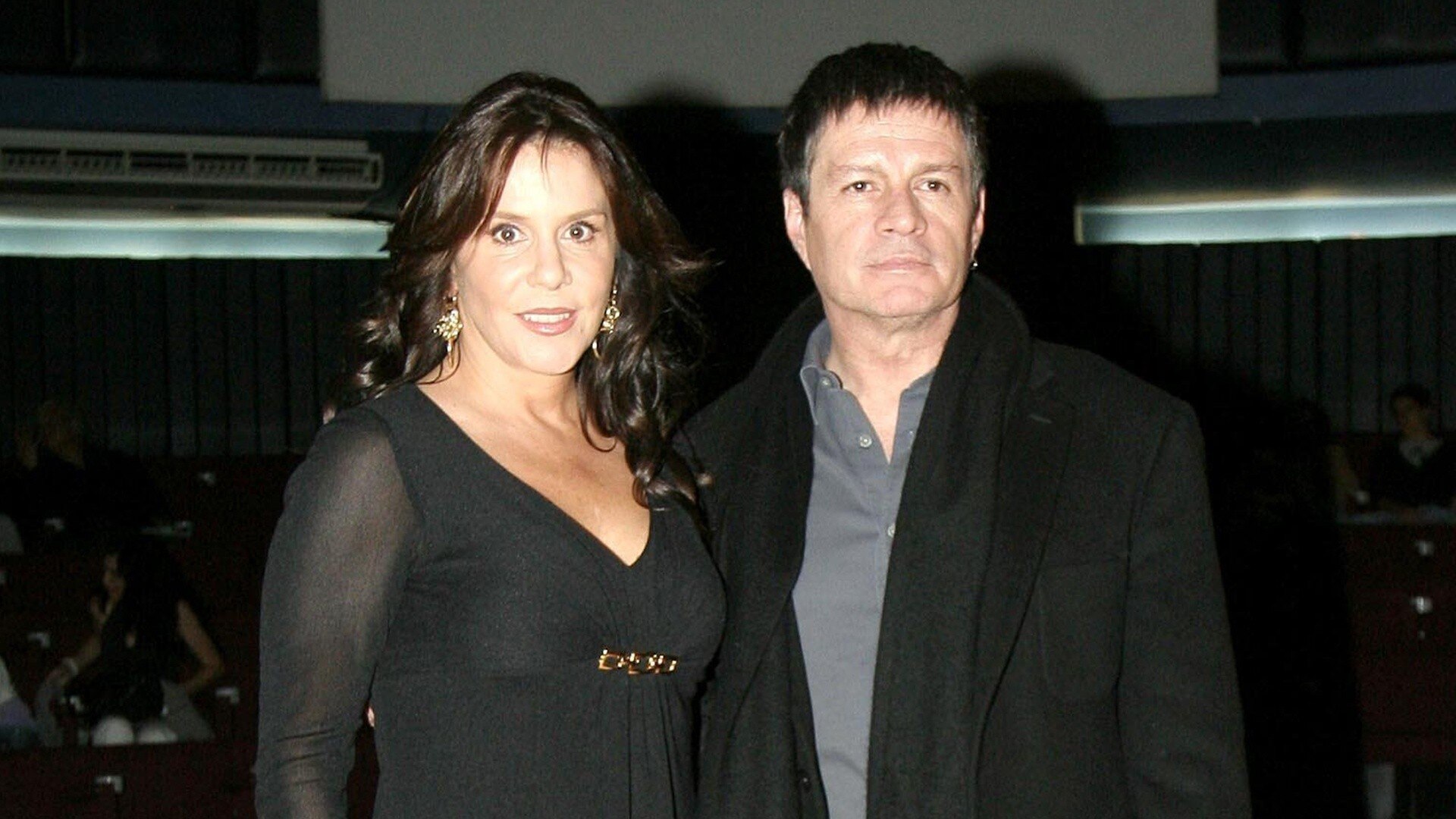 Watch Al Rojo Vivo Highlight: Alejandro Camacho asegura que Rebecca ...