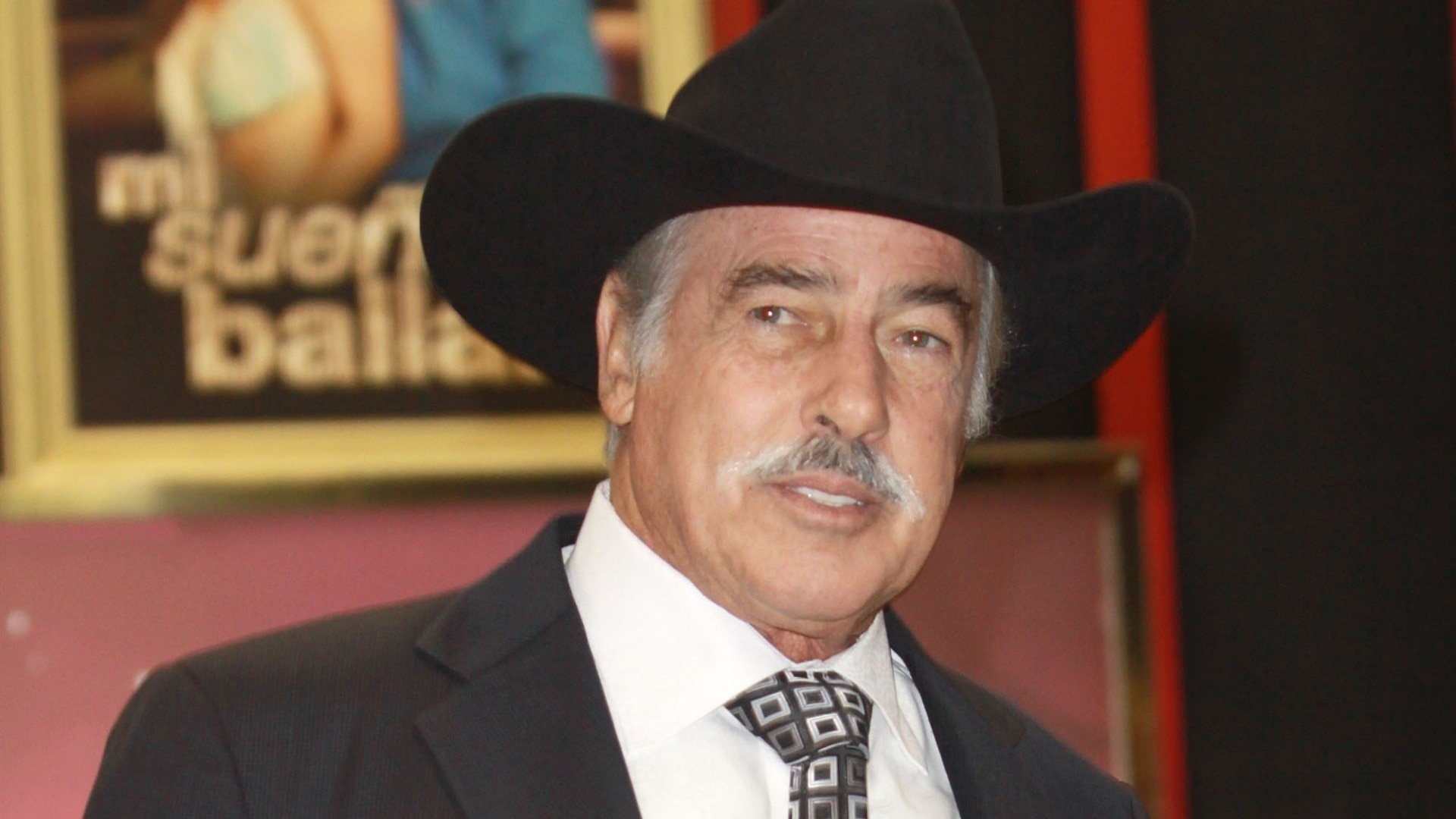 Watch Hoy Día Highlight: Ya se sabe de qué murió Andrés García. Su ...