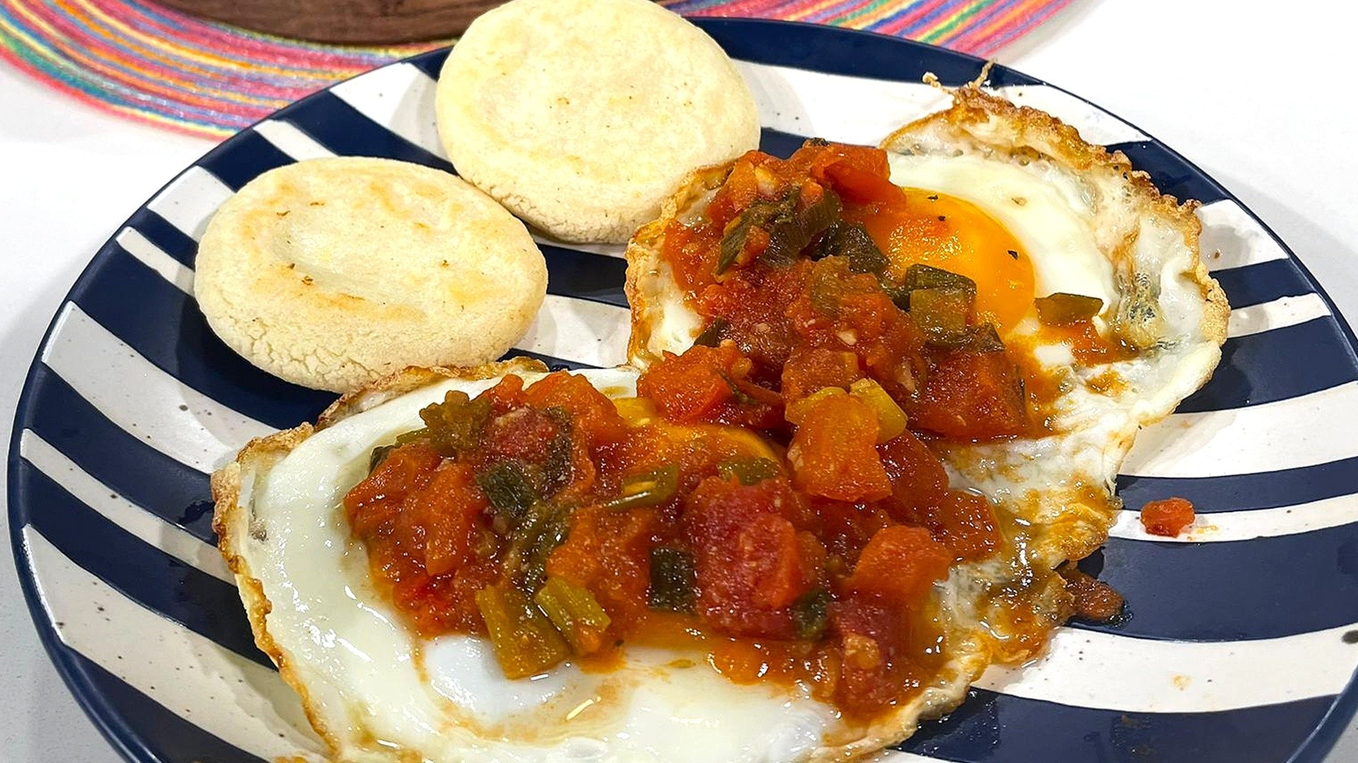 Watch Hoy Día Highlight: Receta de hogao criollo: un clásico de la ...