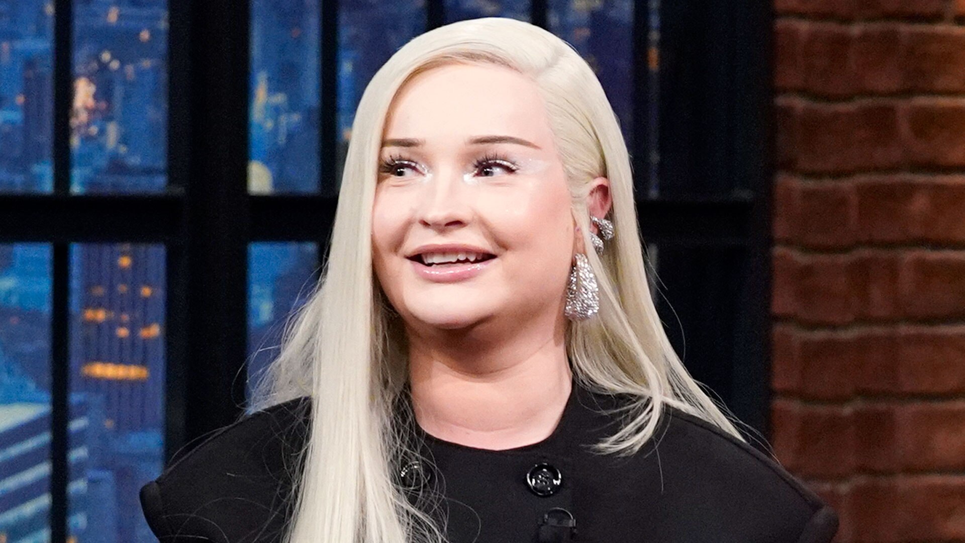 Watch Late Night with Seth Meyers Highlight: Kim Petras Shares What It ...
