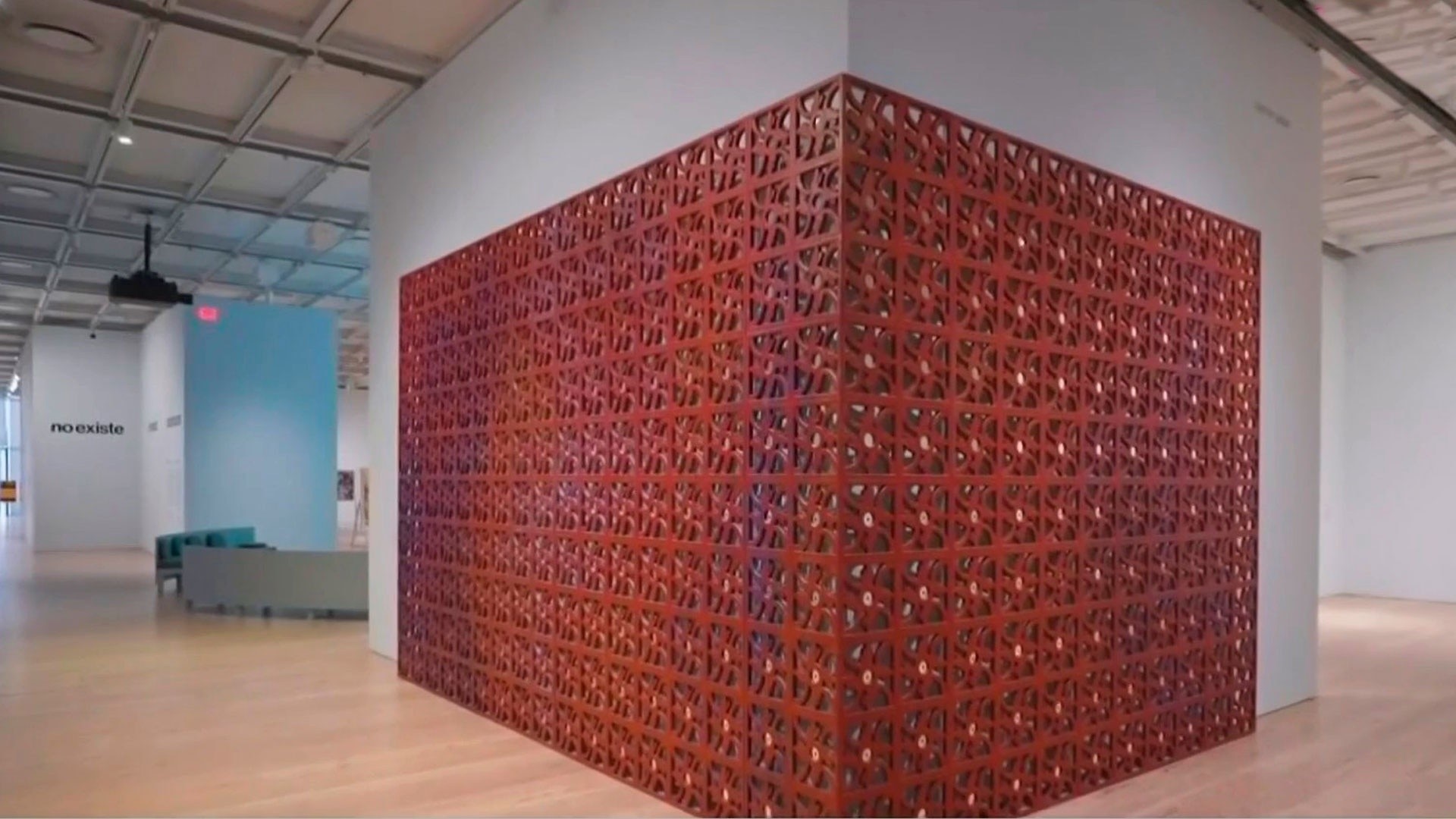 Watch Hoy Día Highlight: Así sorprende a la gente el museo Whitney de ...