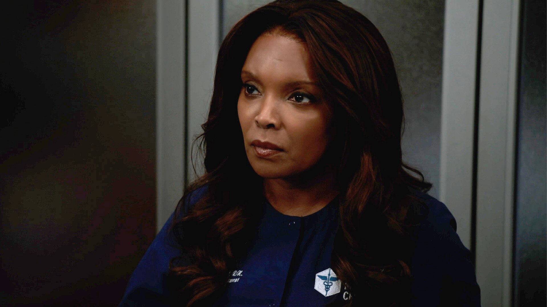 Watch Chicago Med Highlight: Halstead’s Gunshot Victim Refuses Surgery ...