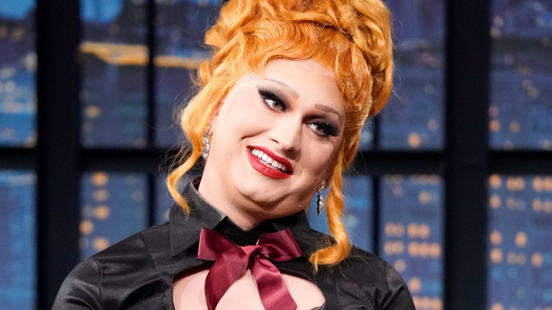 Watch Late Night with Seth Meyers Highlight: Jinkx Monsoon and Seth ...