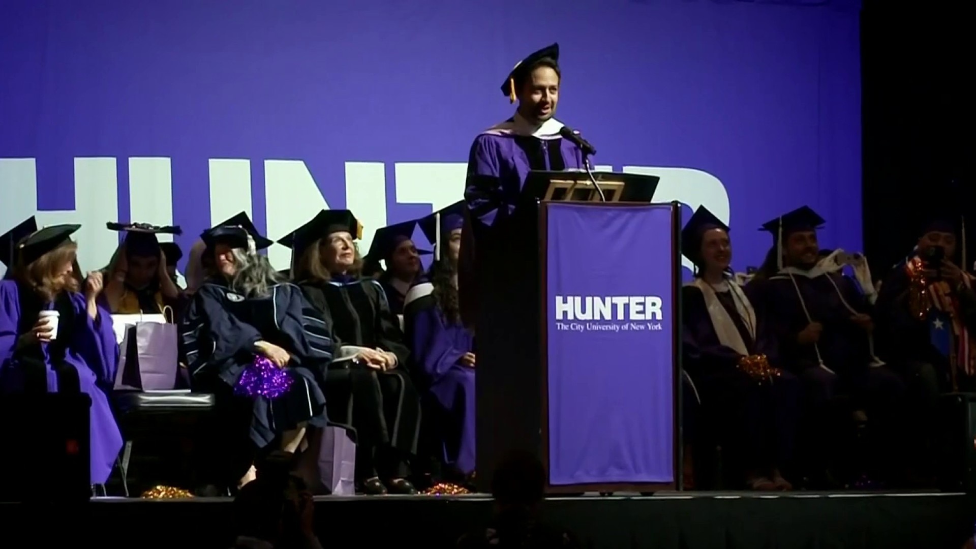 Watch Hoy Día Highlight: Lin-Manuel Miranda recibe doctorado Honoris ...