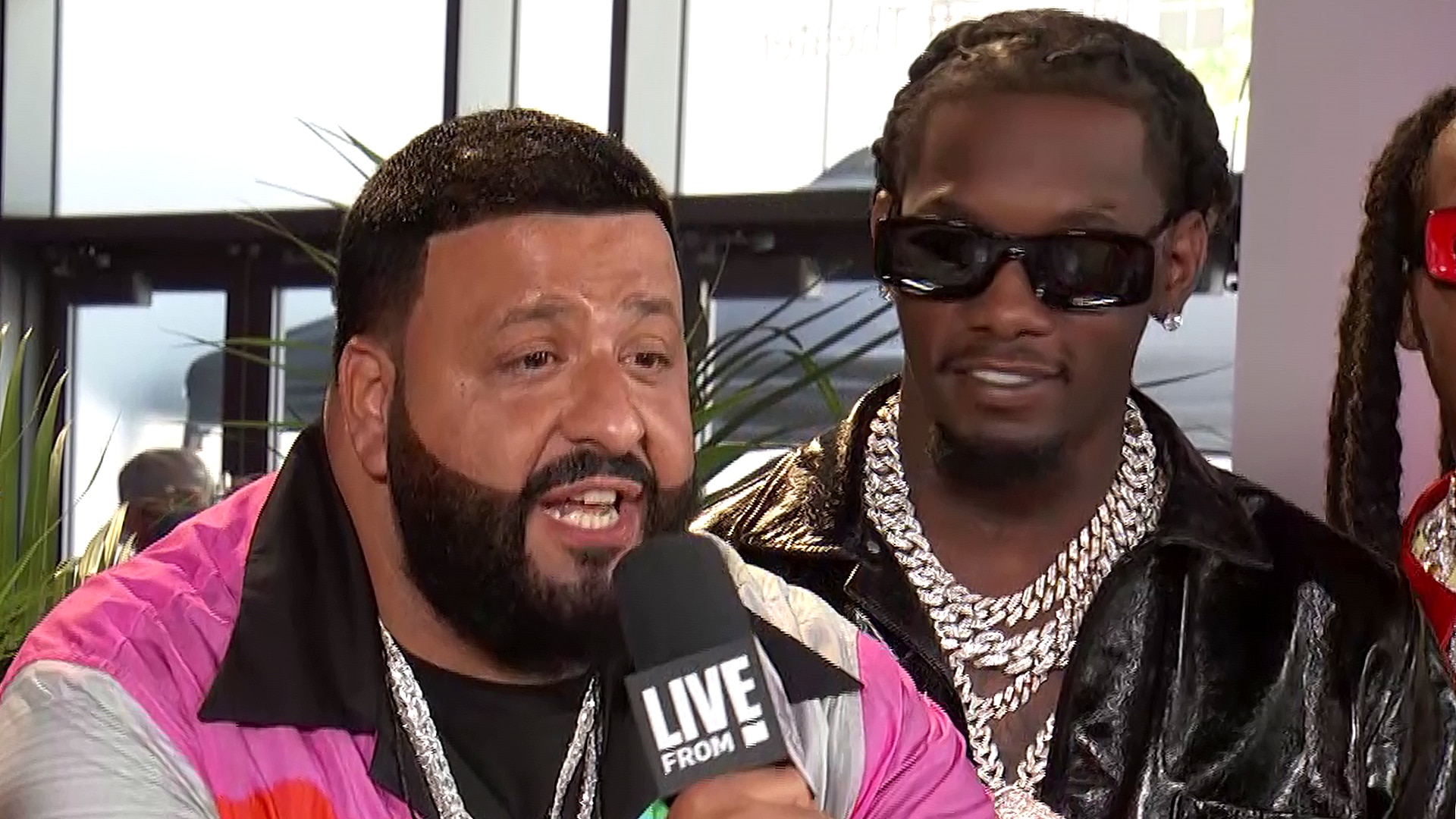Watch E! Live From the Red Carpet Highlight: DJ Khaled Congratulates ...