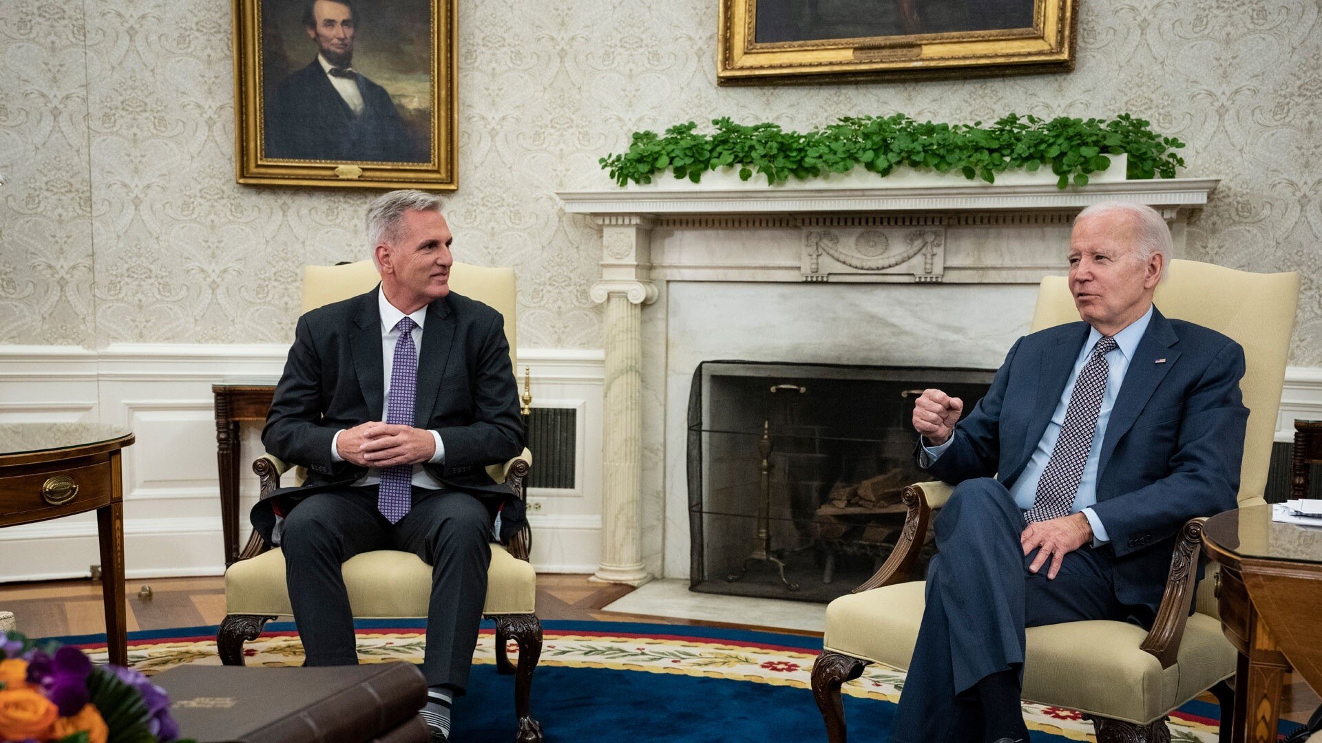 Watch Noticias Telemundo En La Noche Highlight Biden Y Mccarthy
