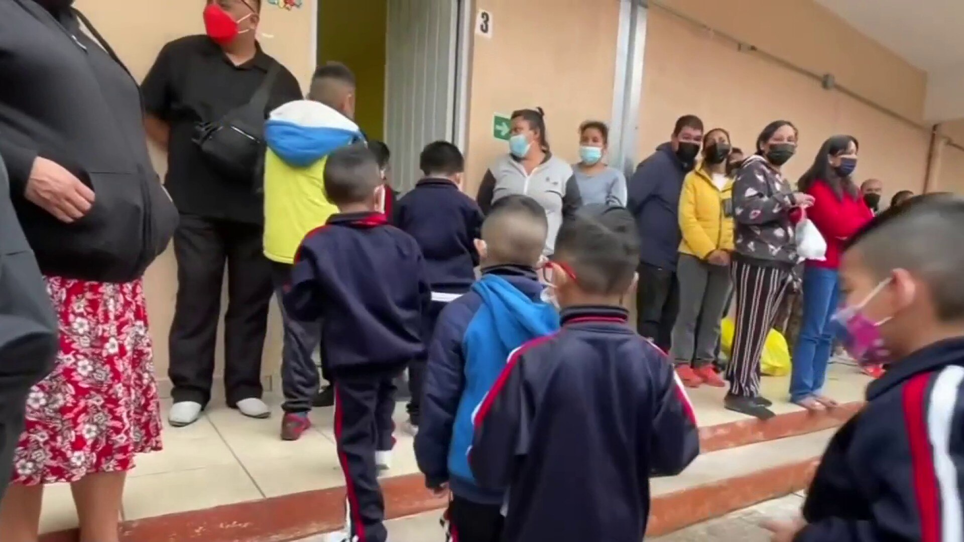 Watch Noticias Telemundo En La Noche Highlight: Ciudad de México ...