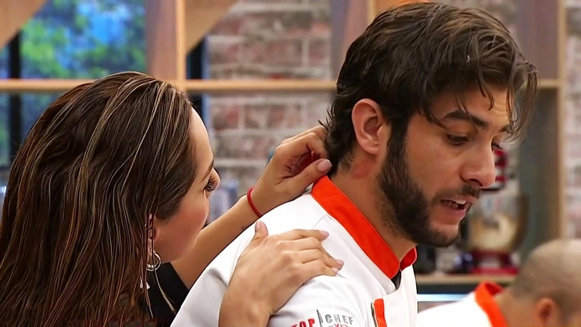 Watch Hoy Día Highlight: Juan Pablo Gil desata polémica con una marca ...