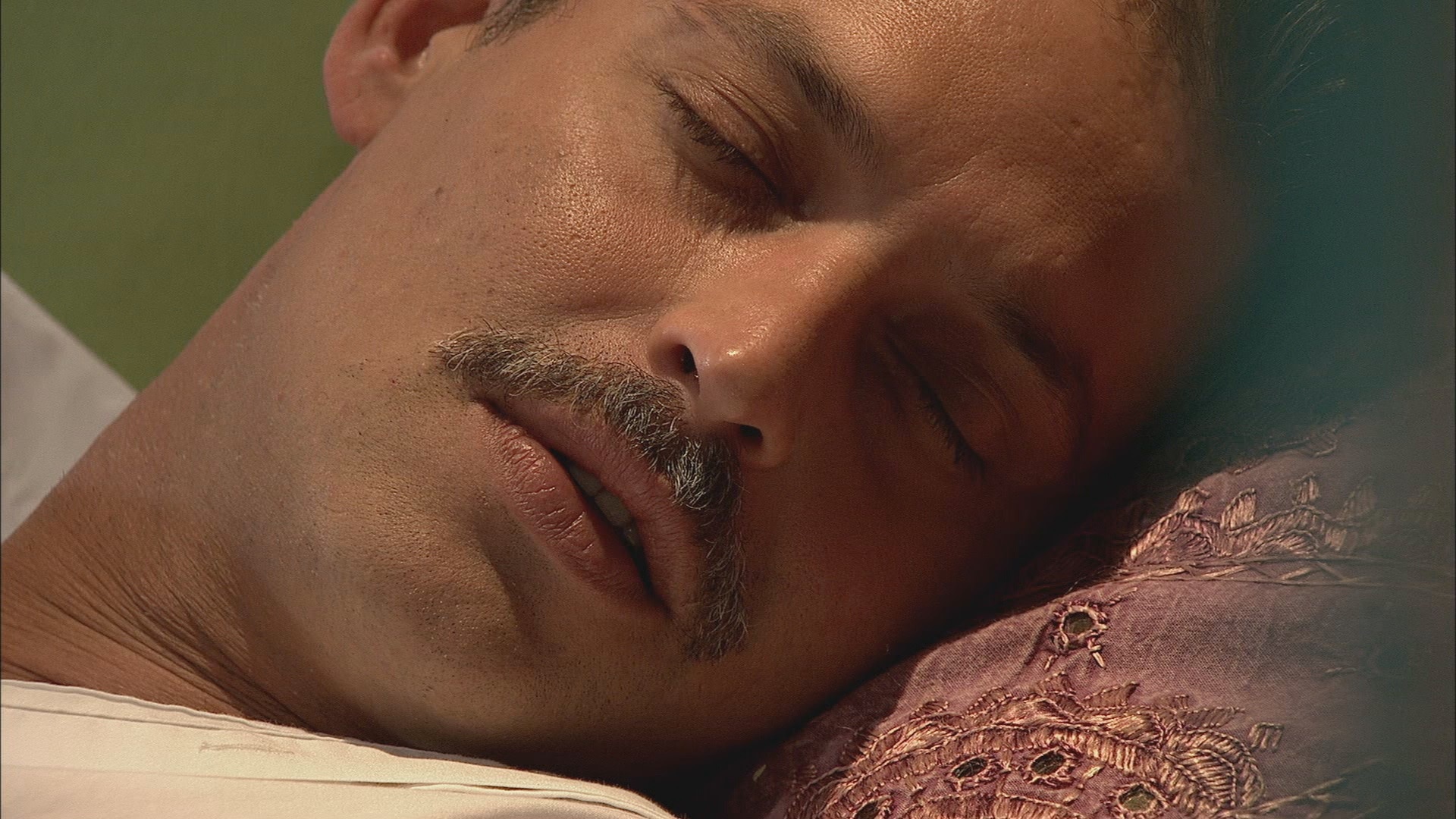 Watch El Clon Episode: Sed de venganza - NBC.com