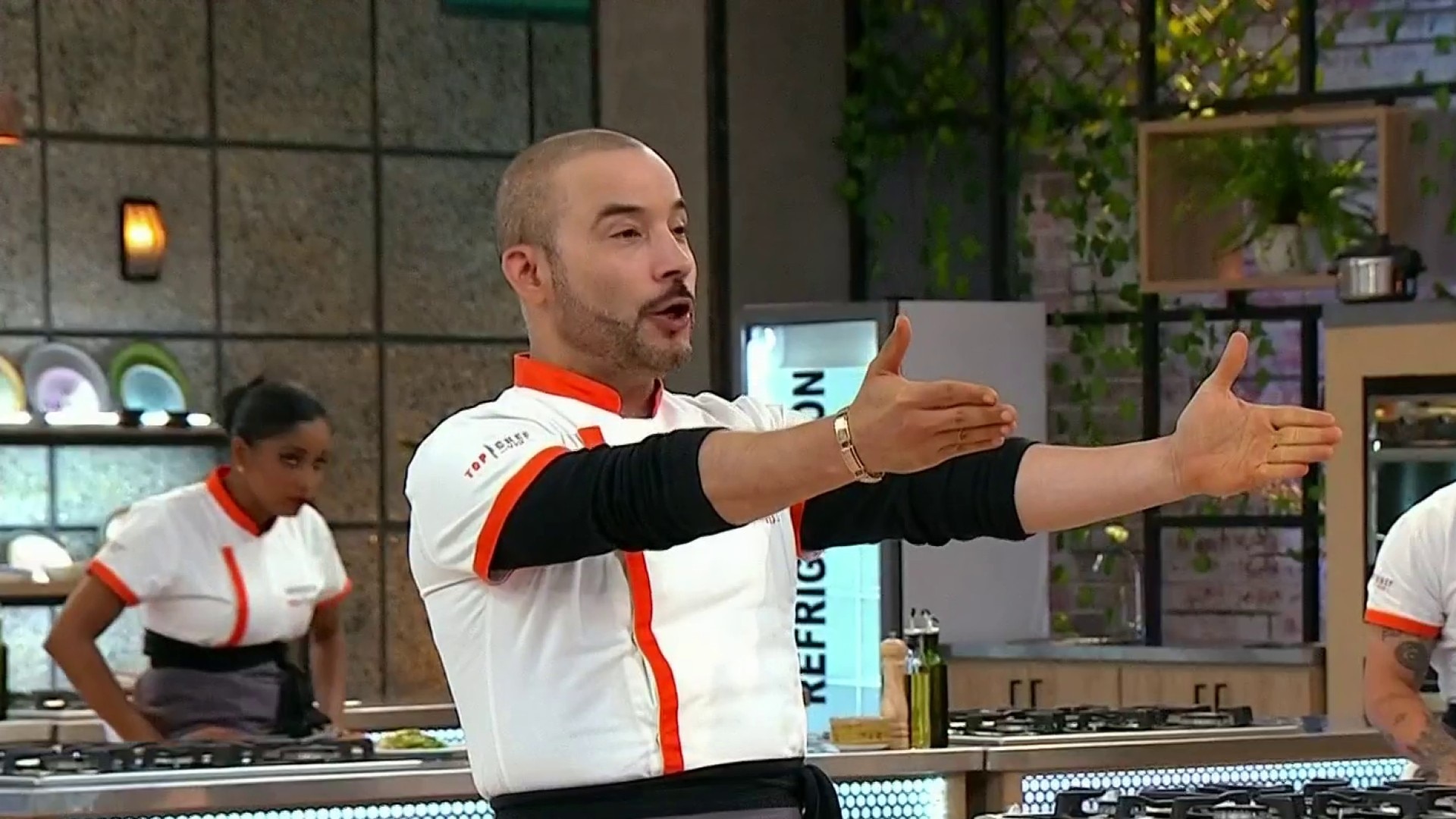 Watch Top Chef VIP Highlight: Germán se molesta con los comentarios del ... Watch Top Chef VIP Highlight: Germán se molesta con los comentarios del ...