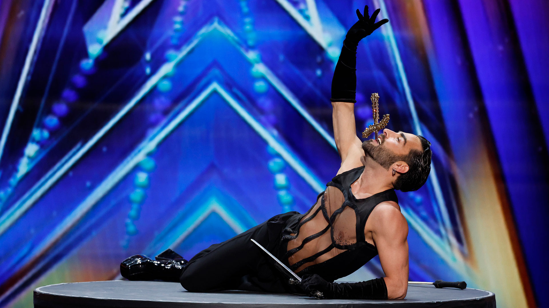 Watch America's Got Talent Highlight: Herwan Legaillard Surprises the Judges with MIND-BLOWING ...