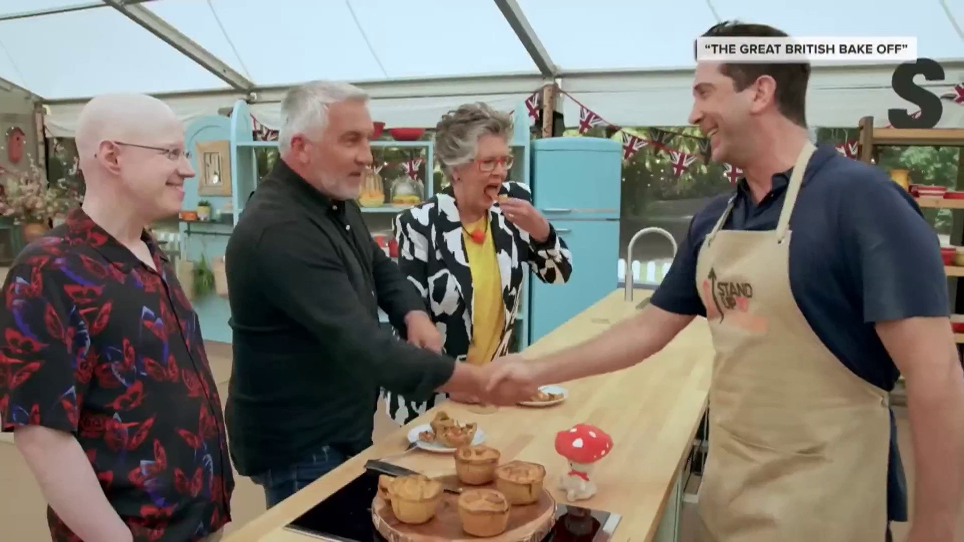 Watch TODAY Excerpt: David Schwimmer gets a Paul Hollywood handshake on ...