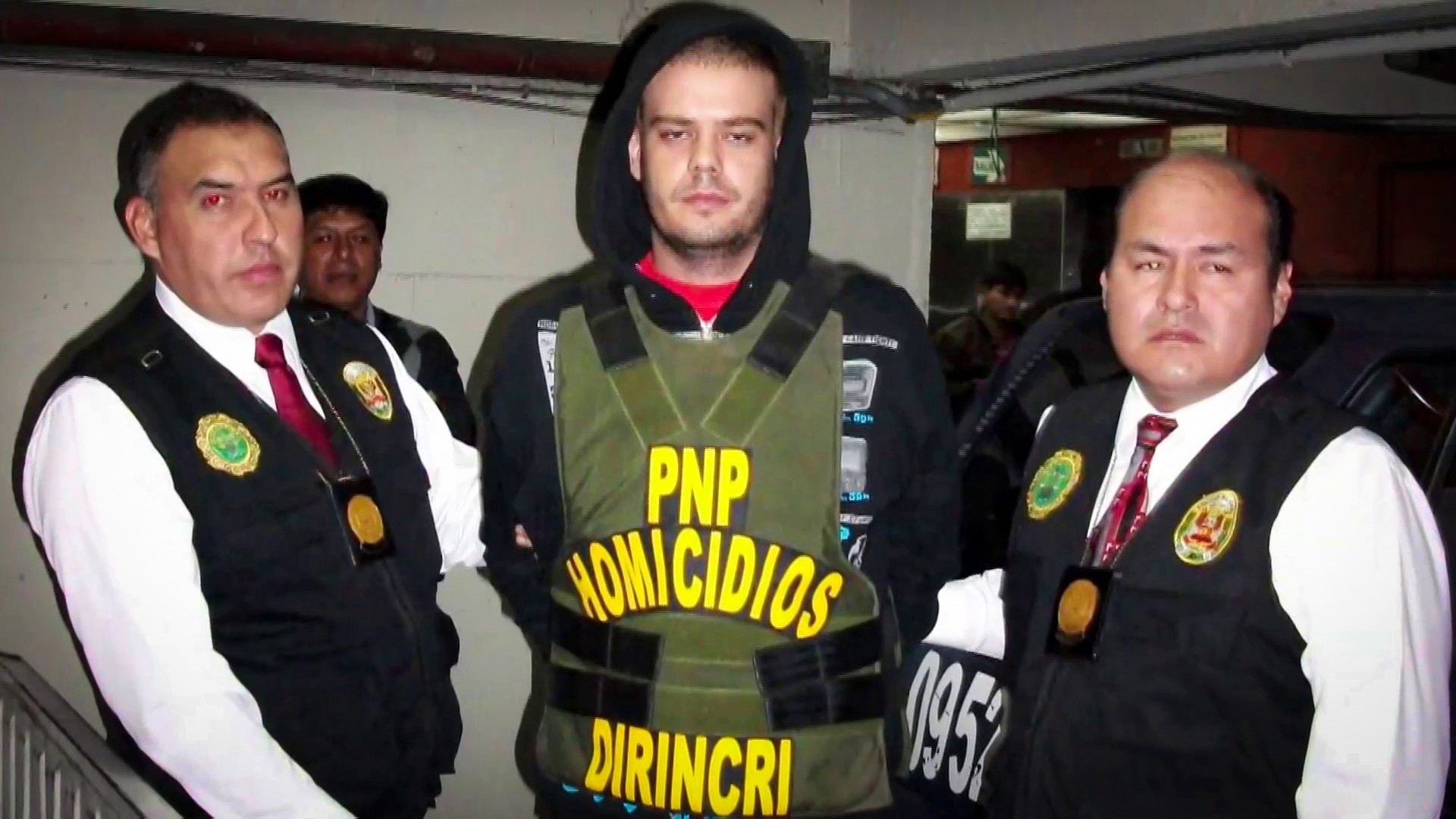 Watch TODAY Excerpt: Joran van der Sloot to be handed to FBI in Natalee ...