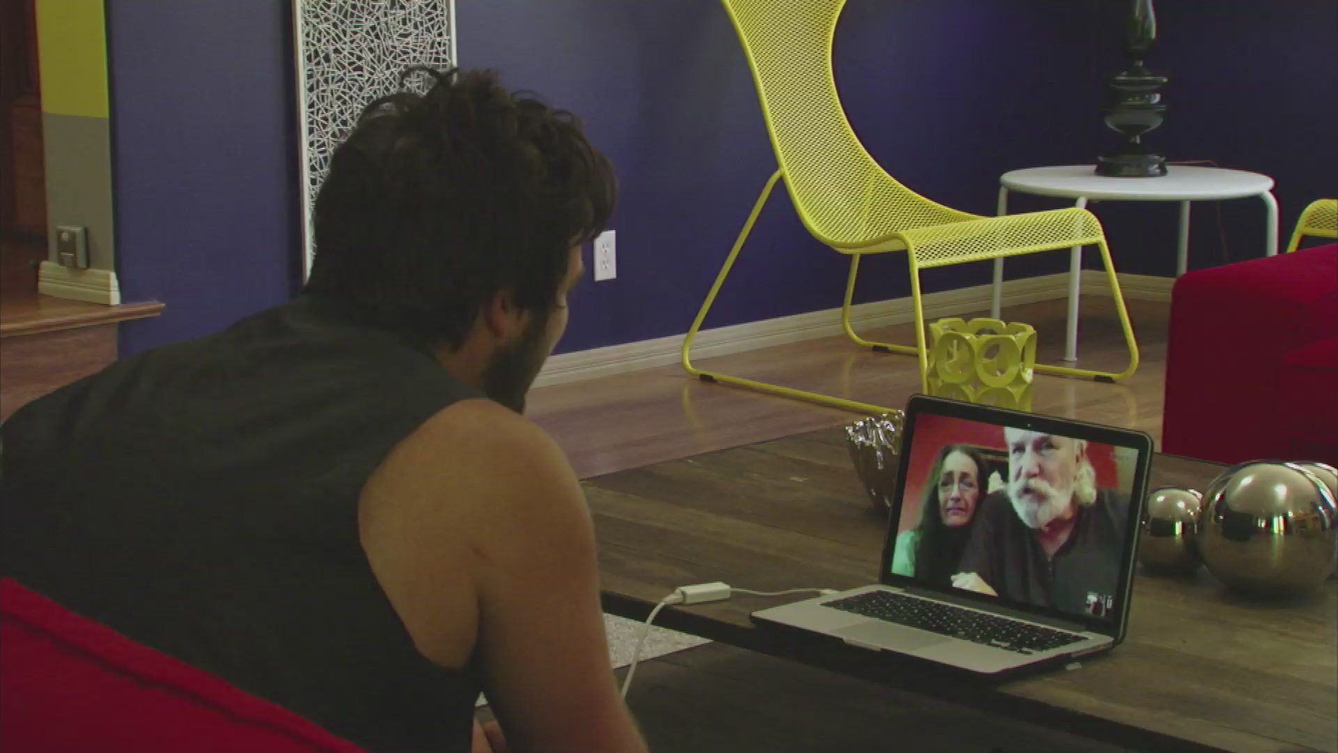 Watch Face Off Outtake: Tate's Mom Goes Offline - Bonus Scene - NBC.com