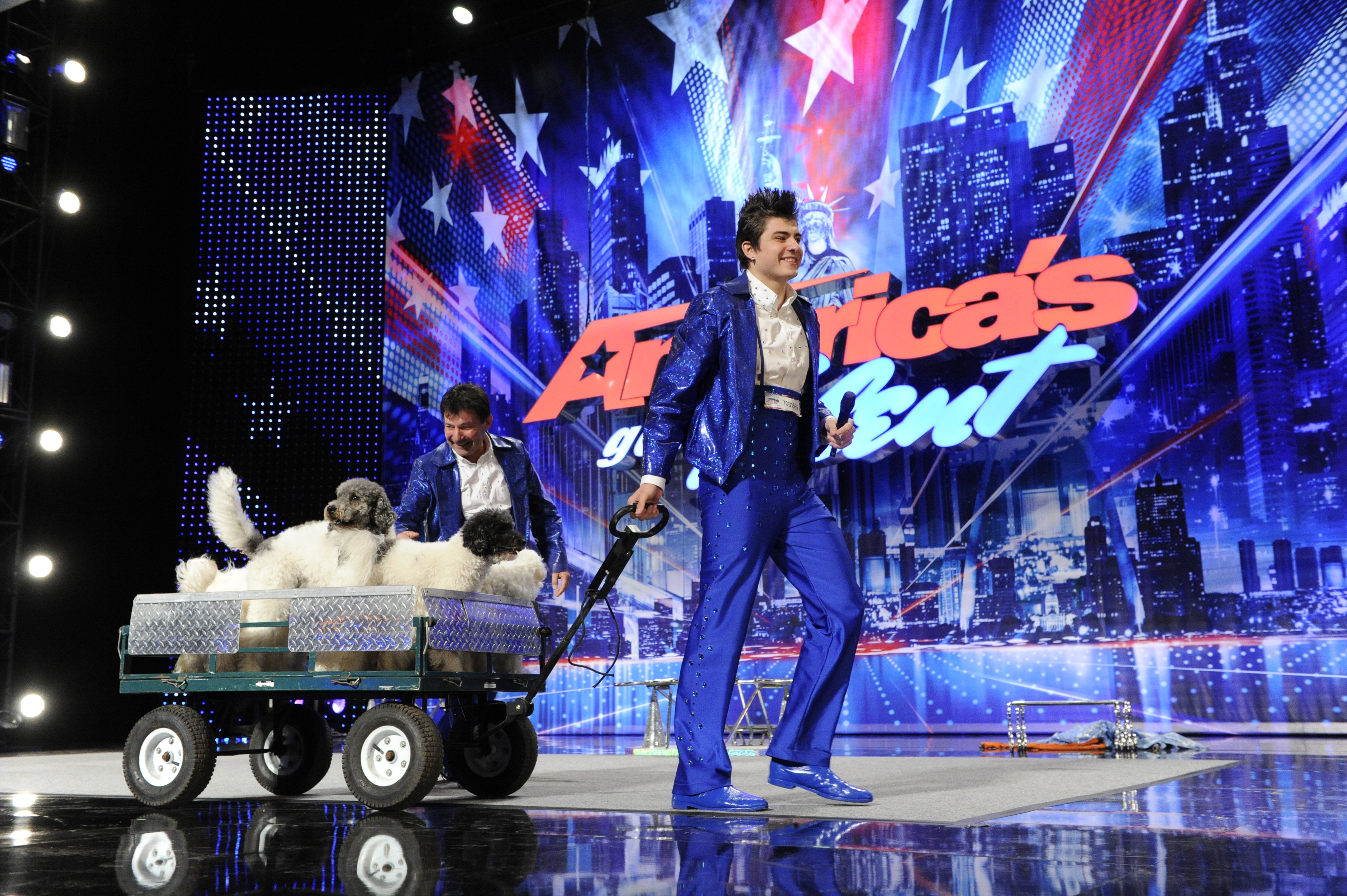 America's Got Talent: Olate Dogs Photo: 530521 - NBC.com