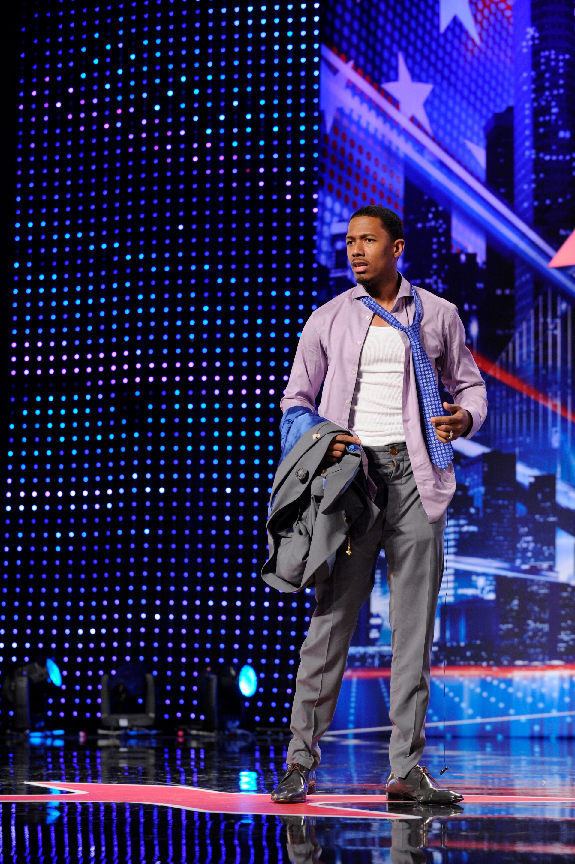 America's Got Talent: Photos from the Final Night of Auditions Photo ...