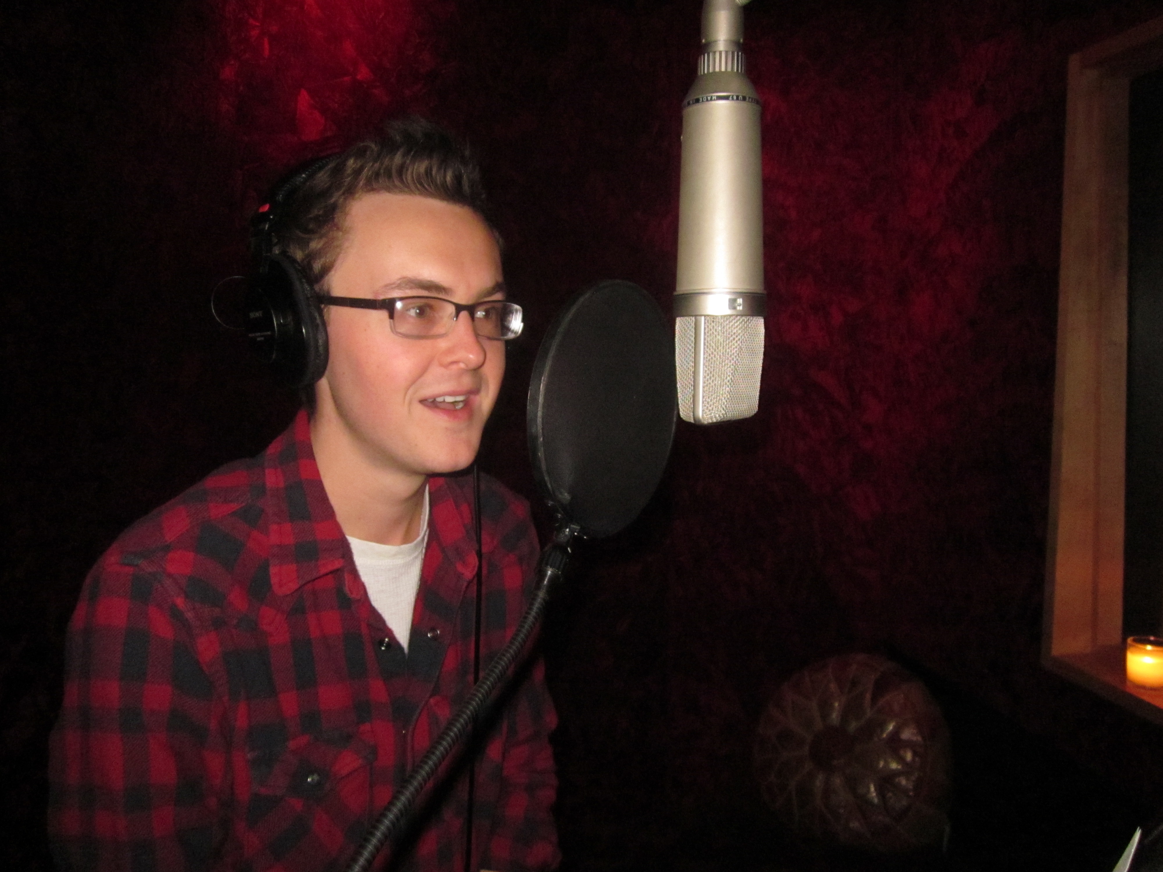 The Voice: Devon's Photos Photo: 226906 - NBC.com