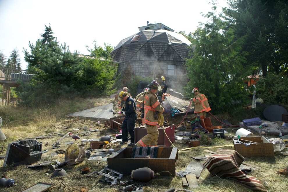 Grimm: The Three Bad Wolves Photo: 260641 - NBC.com