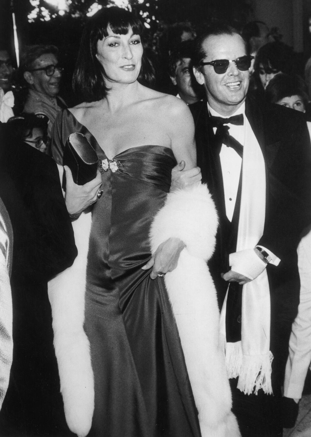 Smash All About Anjelica Huston Photo 957101