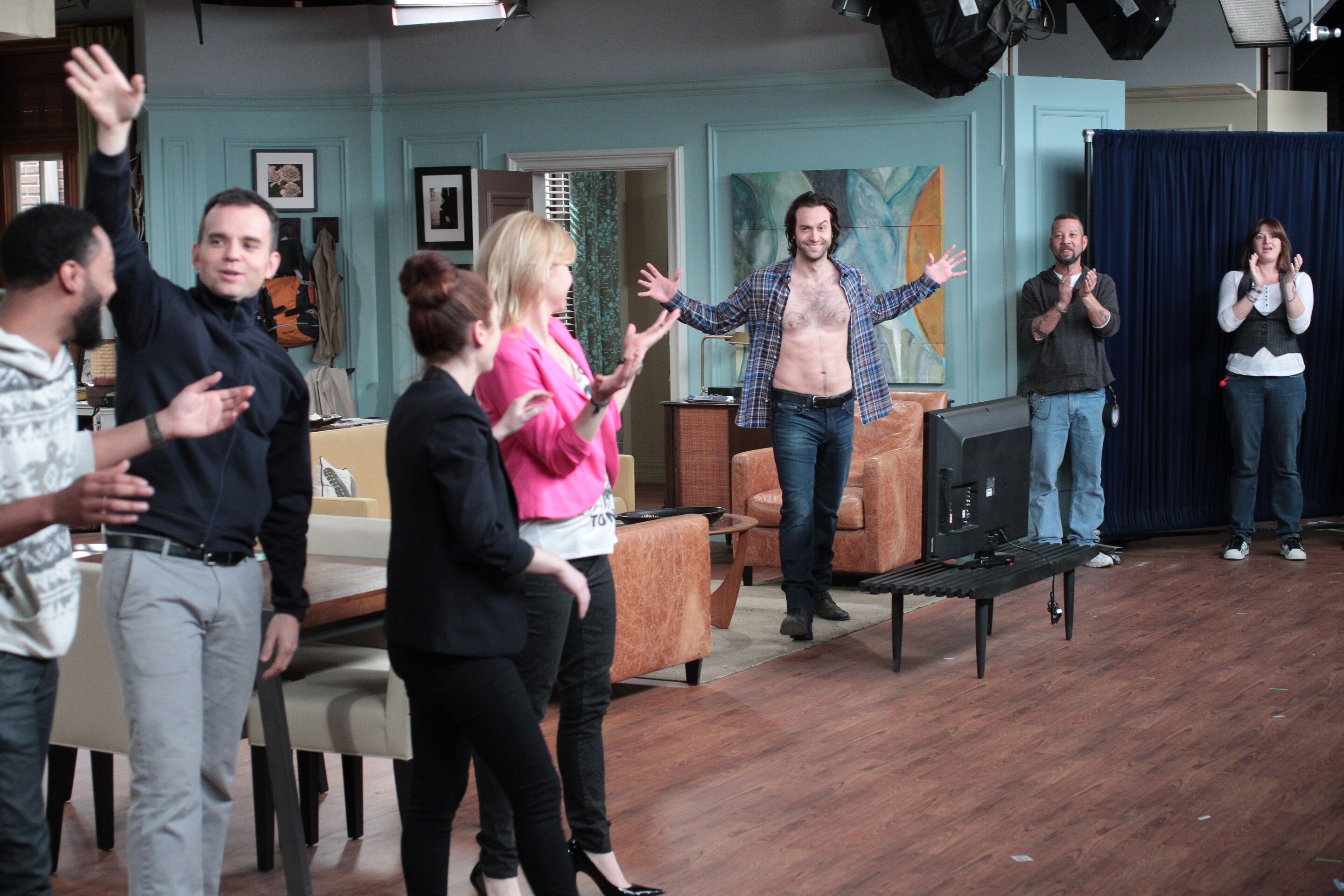 Whitney: Crazy, Stupid, Words Photo: 952171 - NBC.com