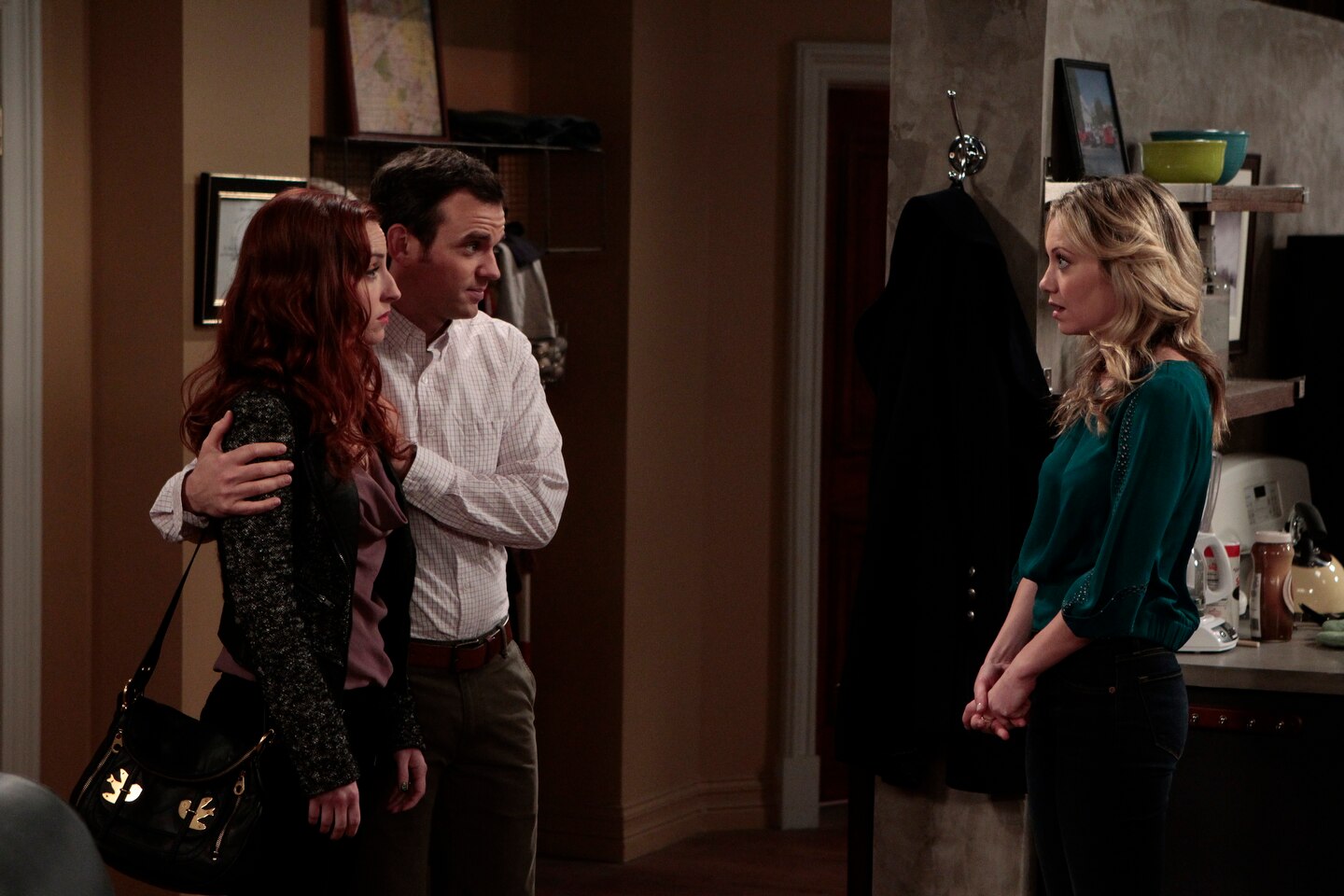 Whitney: Codependence Day Photo: 948116 - NBC.com