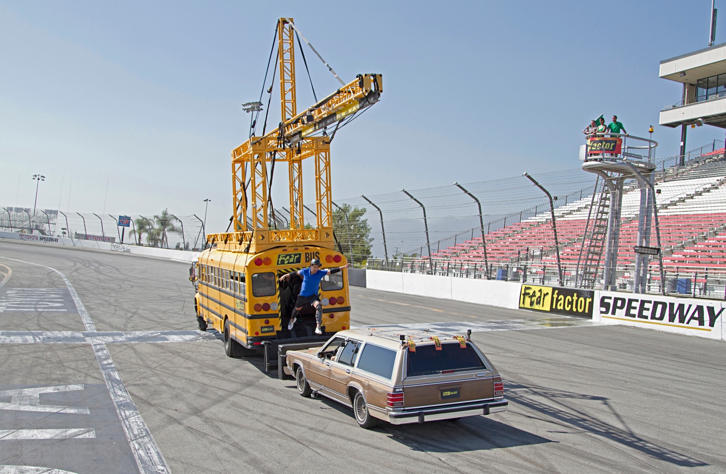 Fear Factor: Roach Coach Photo: 502531 - NBC.com