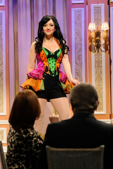 Saturday Night Live: Abby Elliott Photo: 126496 - NBC.com