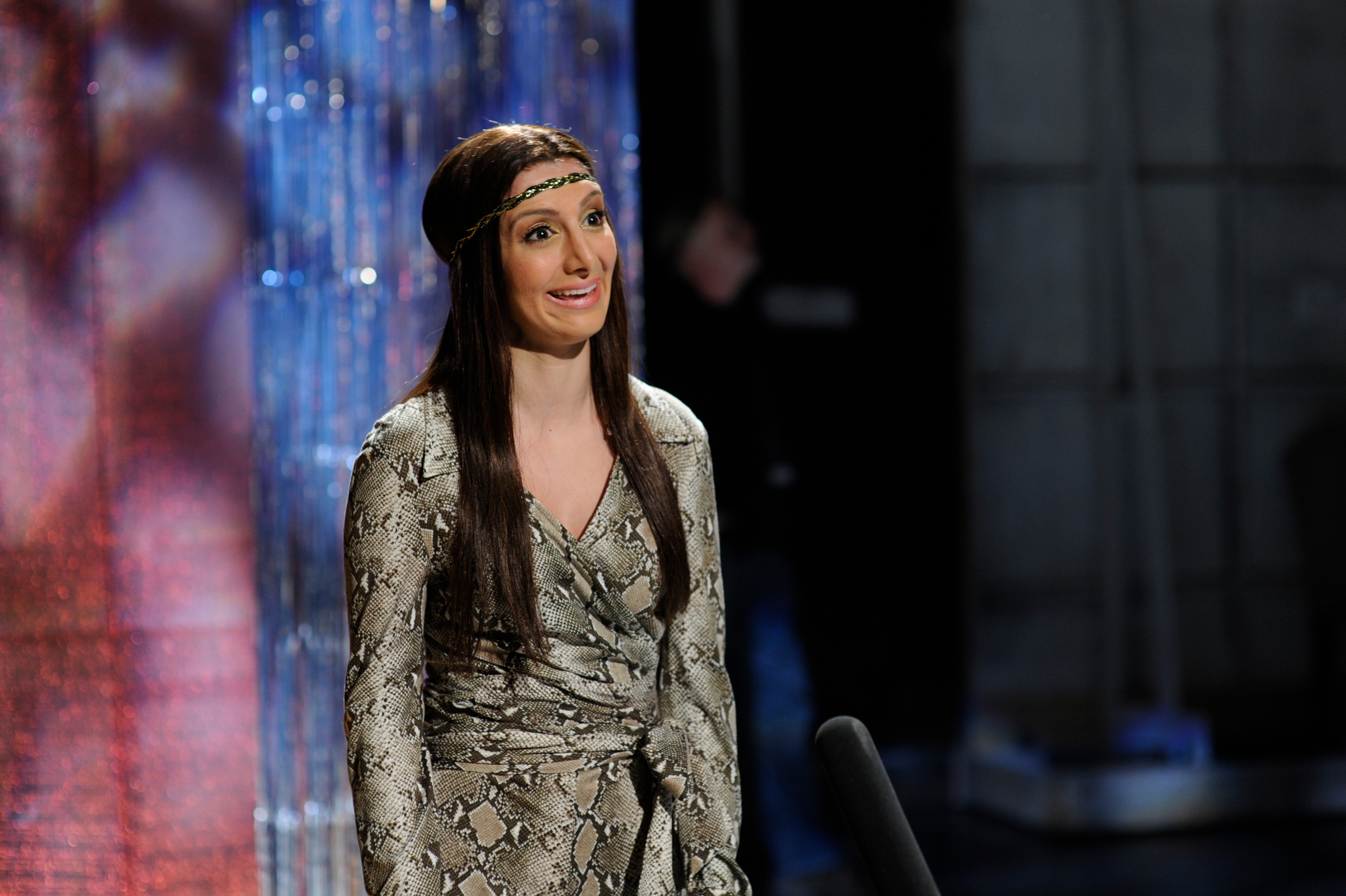 Saturday Night Live: Nasim Pedrad Photo: 127021 - NBC.com