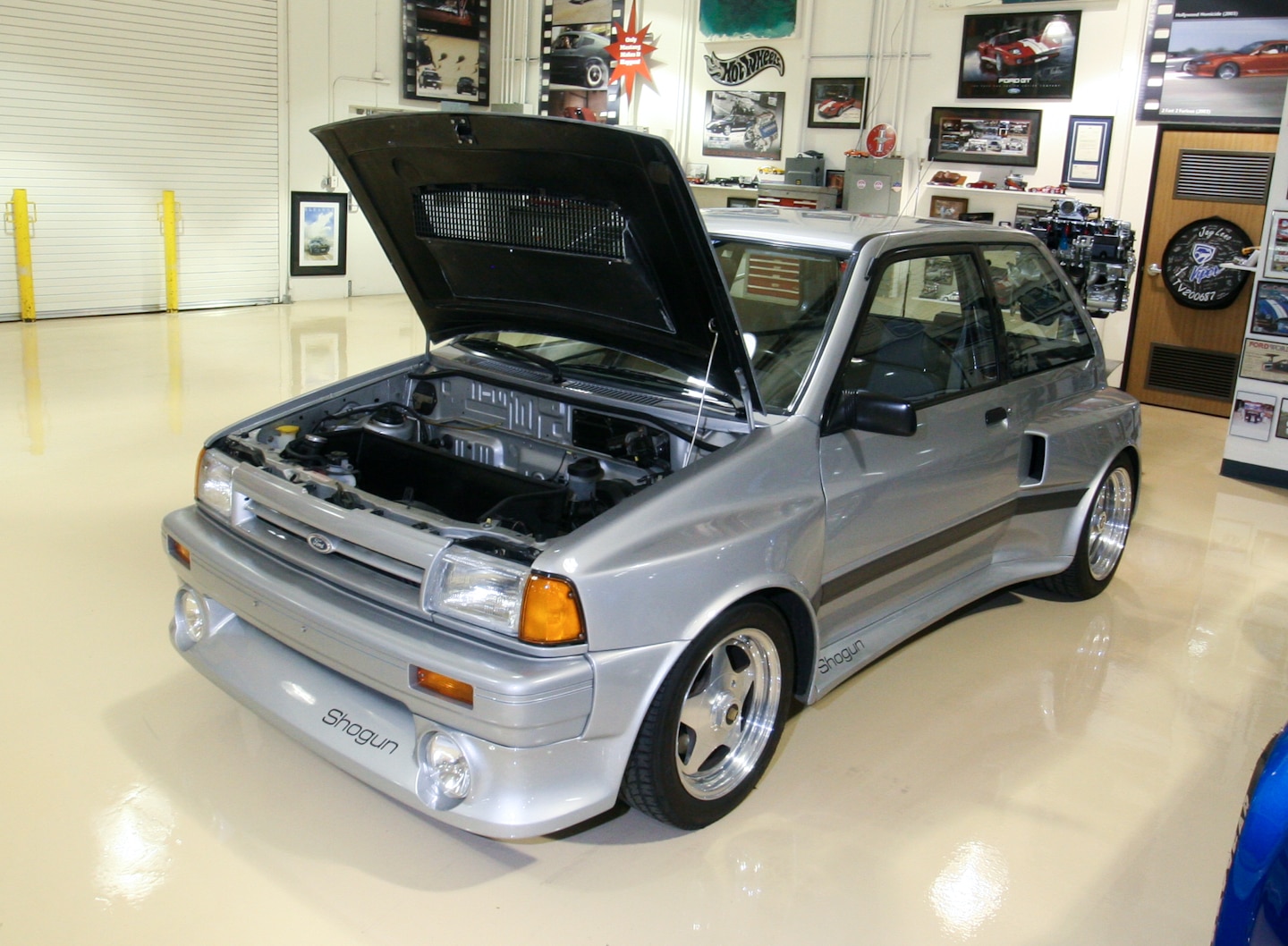 Jay Leno's Garage: Ford Shogun Photo: 323016 - NBC.com